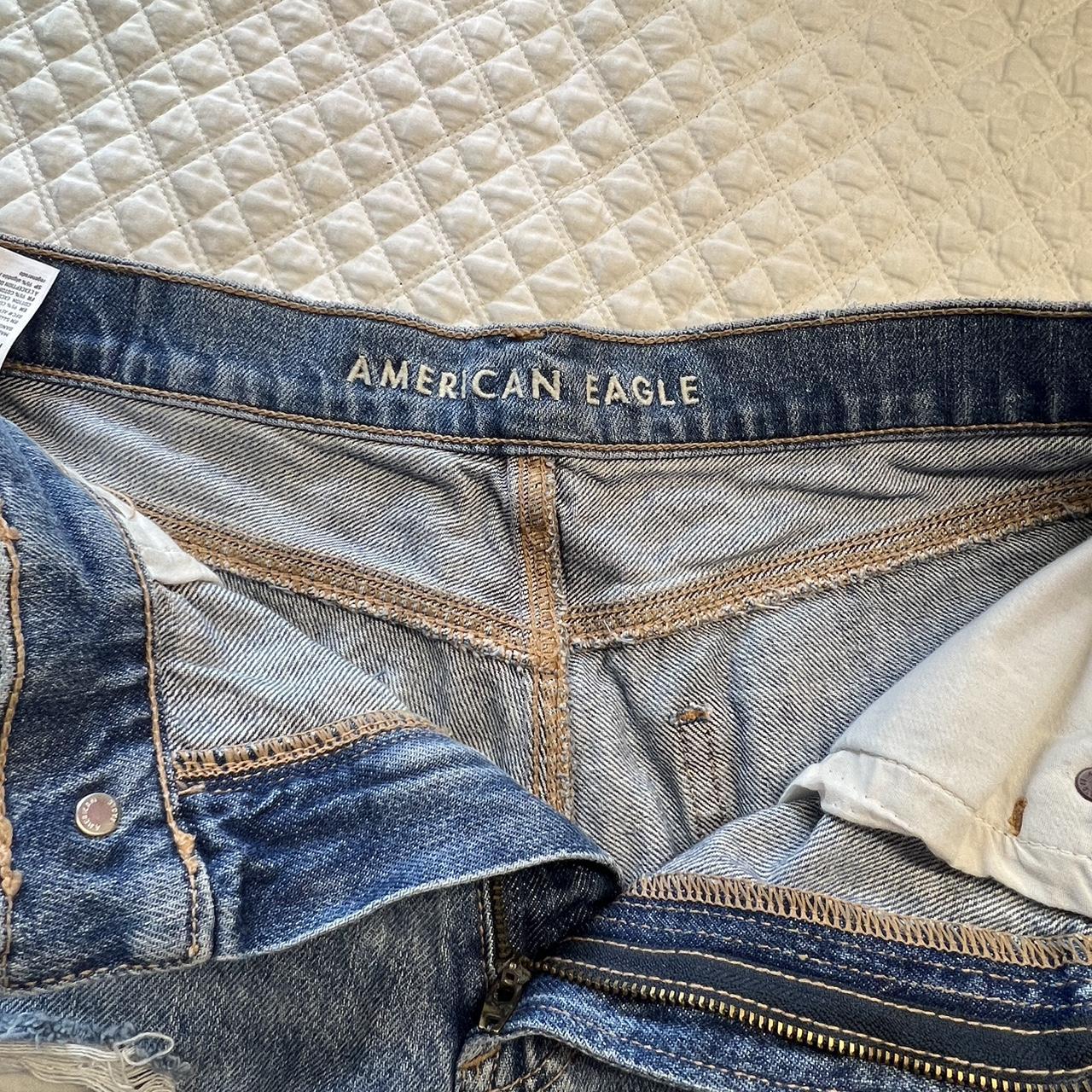 American Eagle distressed shorts! The best shorts... - Depop