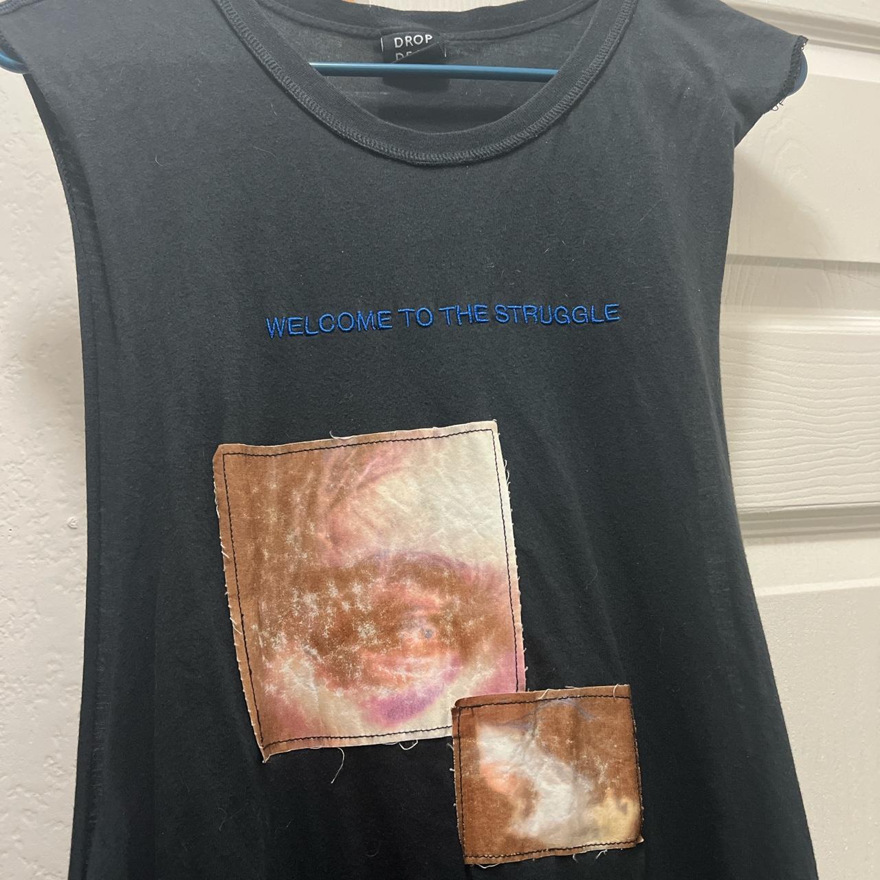 Sempiternal era drop dead tank size... - Depop