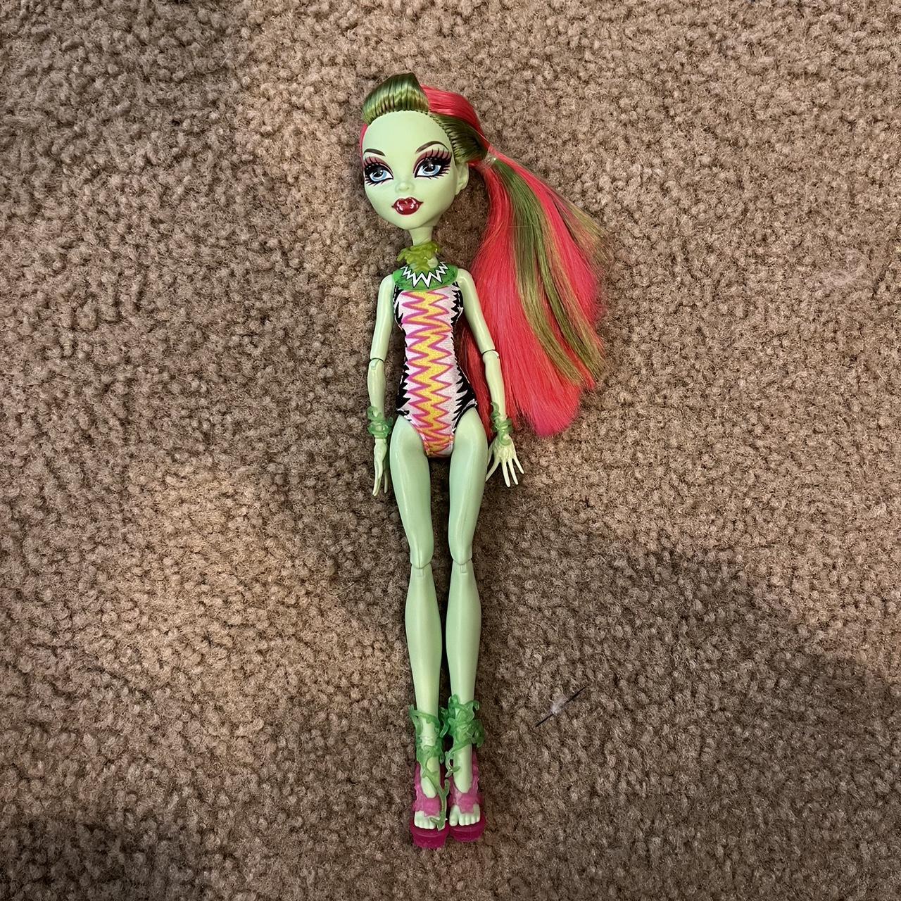 Venus mcflytrap swim class monster high doll Msg me... - Depop