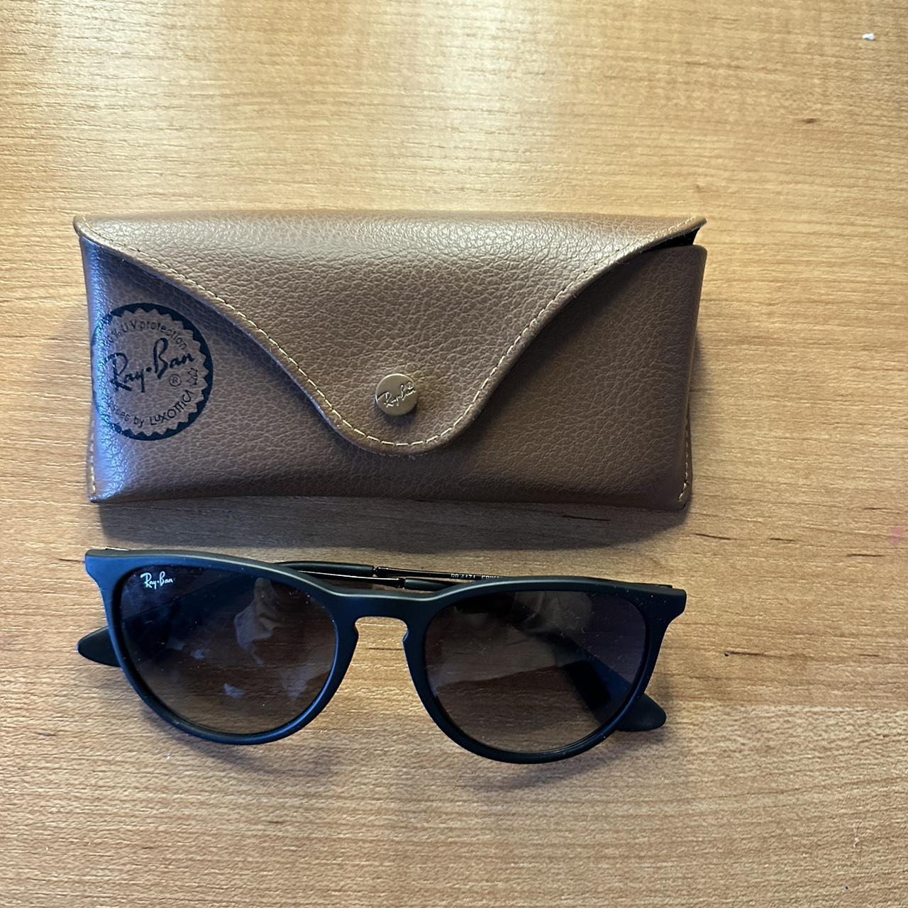 Black Ray Bans Great condition comes with case! - Depop