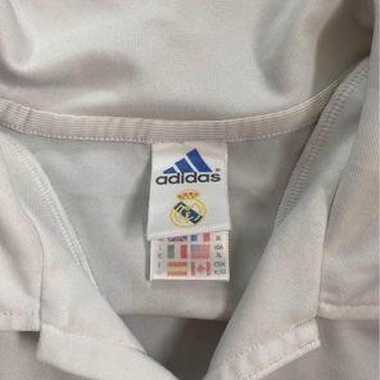 REAL MADRID RAUL FOOTBALL JERSEY ADIDAS SIZE LARGE 2009 - Depop