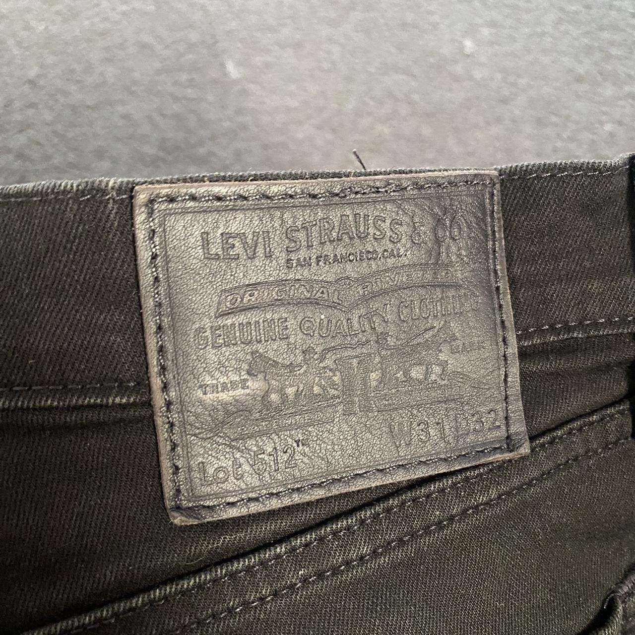 LEVI’S 512 SLIM TAPERED DENIM JEANS BLACK SIZE 31x32... - Depop