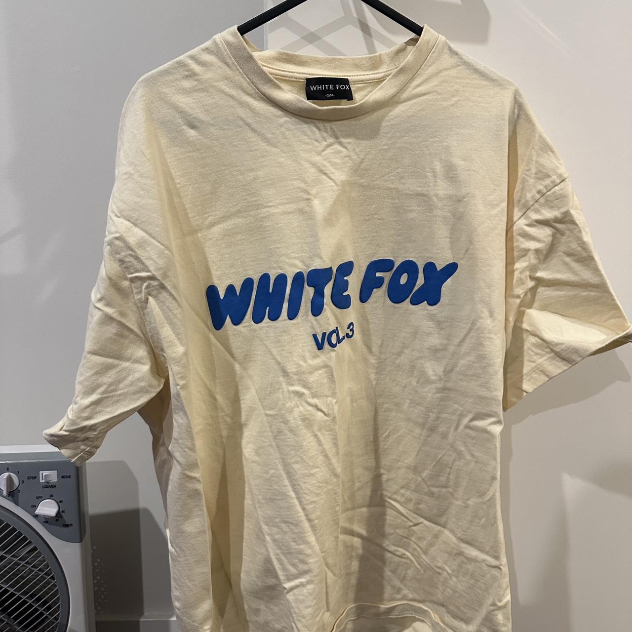 White Fox cream and blue t-shirt - Depop