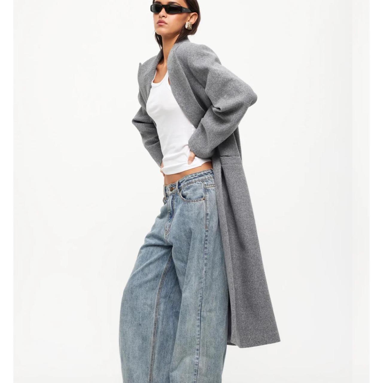 Olsen coat Lioness - Depop