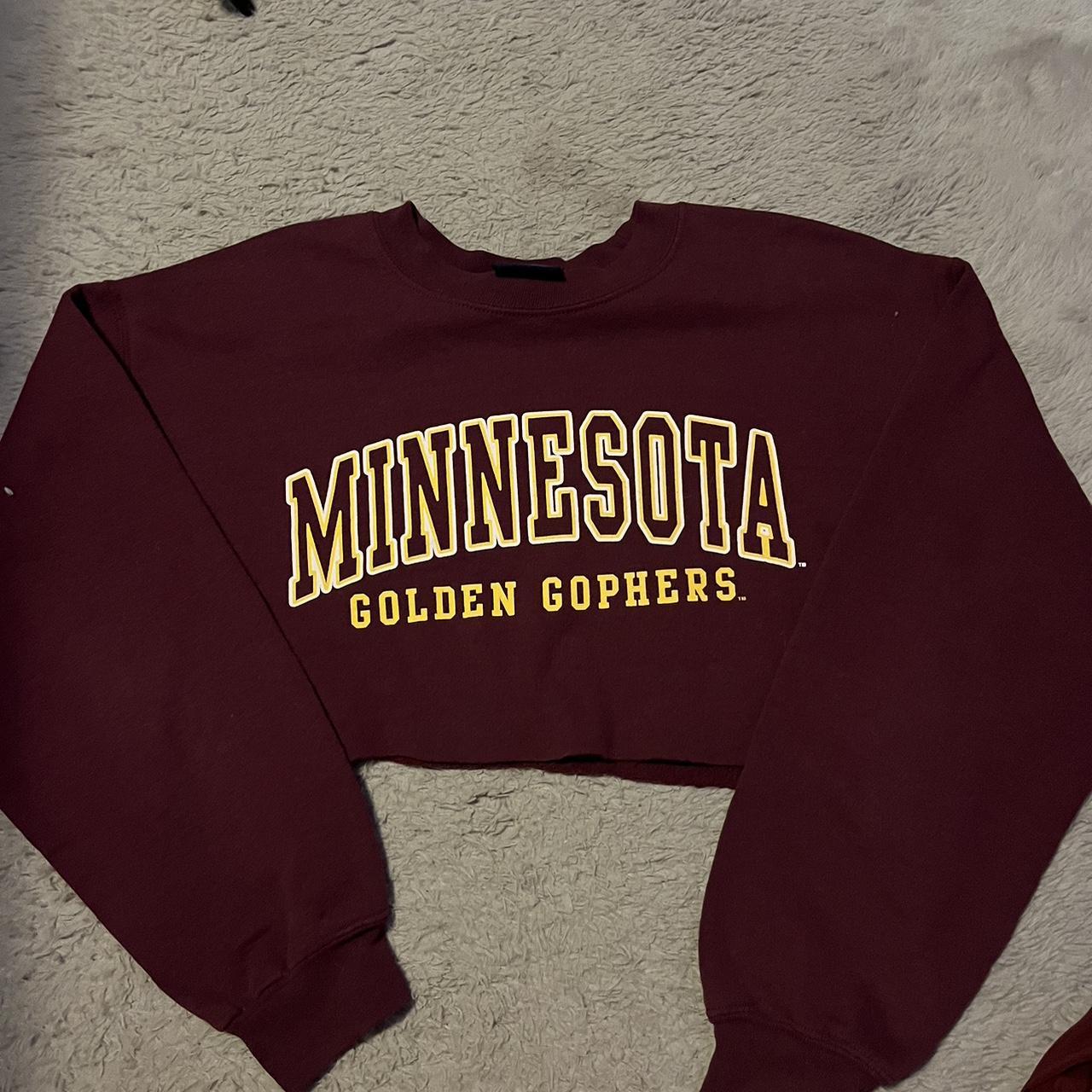 UMN gopher cropped crew - Depop