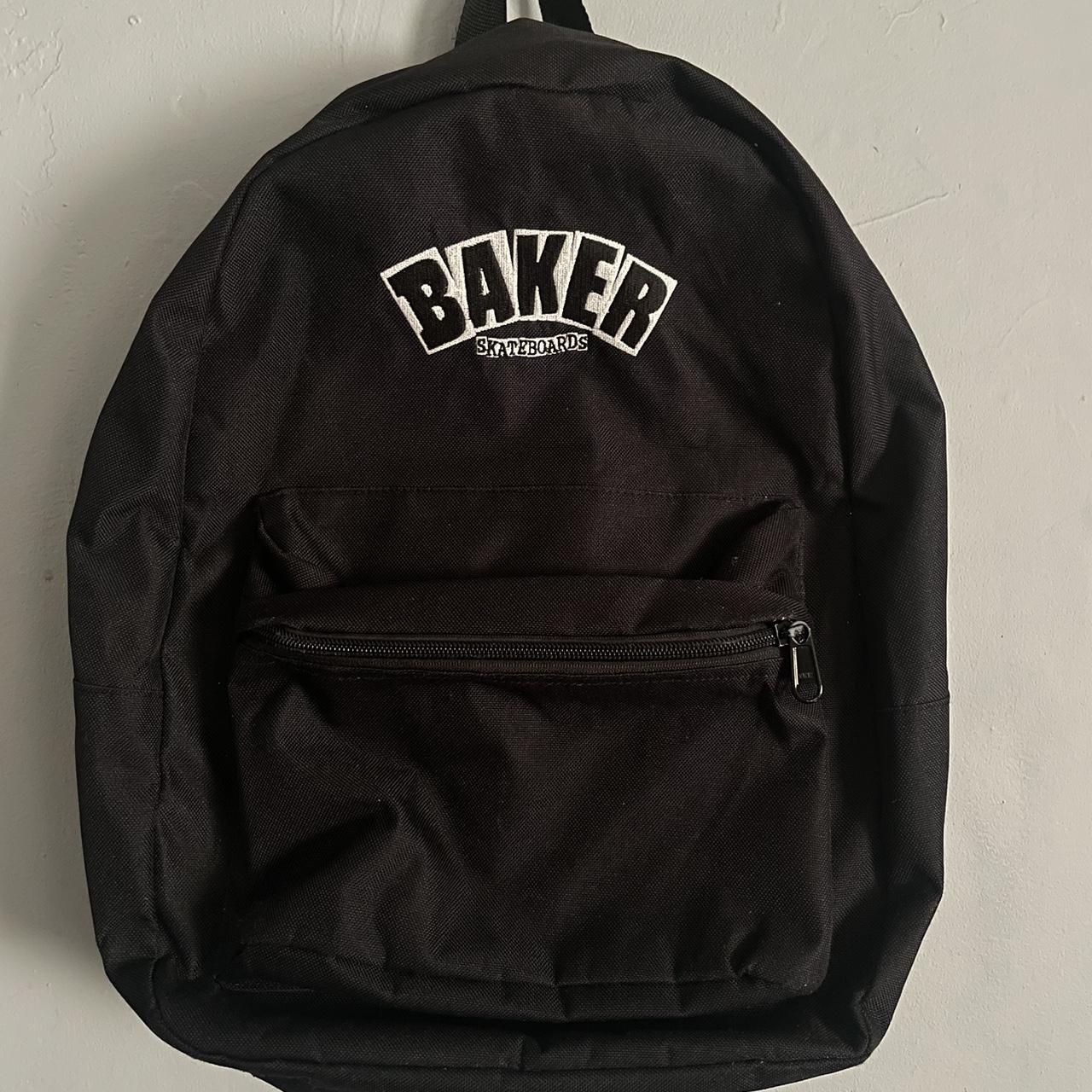 Baker skateboards backpack used it for a few months... - Depop