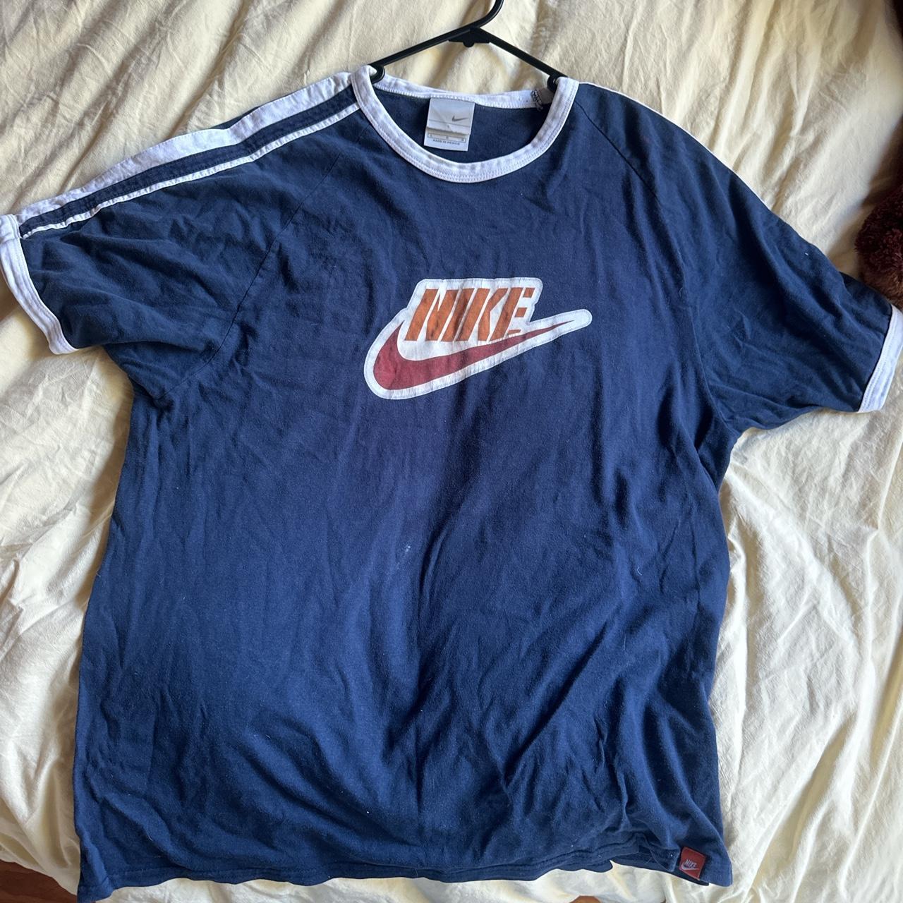 vintage nike top - Depop