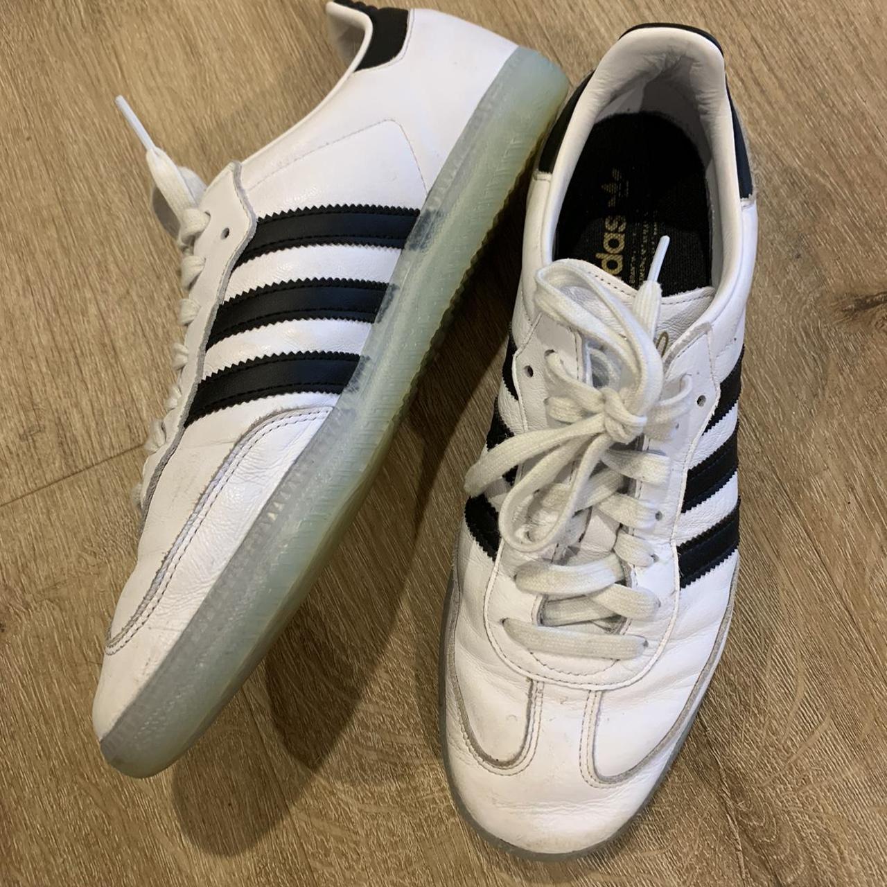 Adidas sambas Size us 9 - Depop