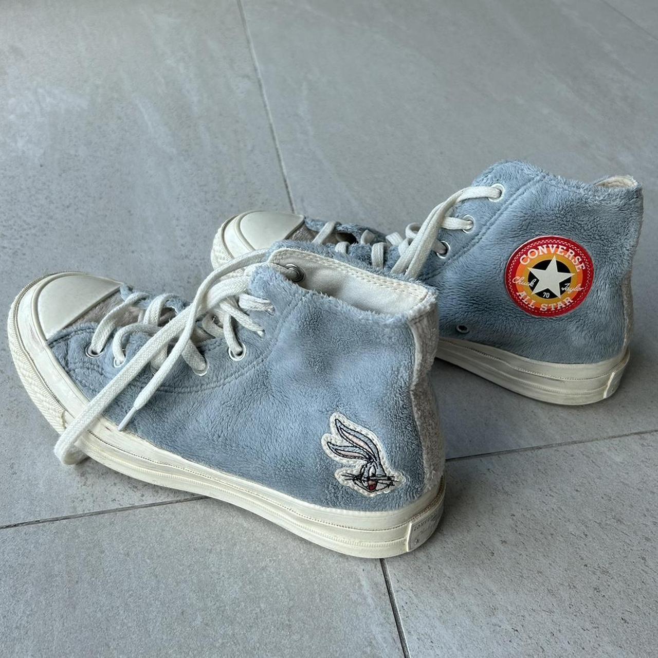 Looney Tunes Limited Edition Fluffy Converse... - Depop