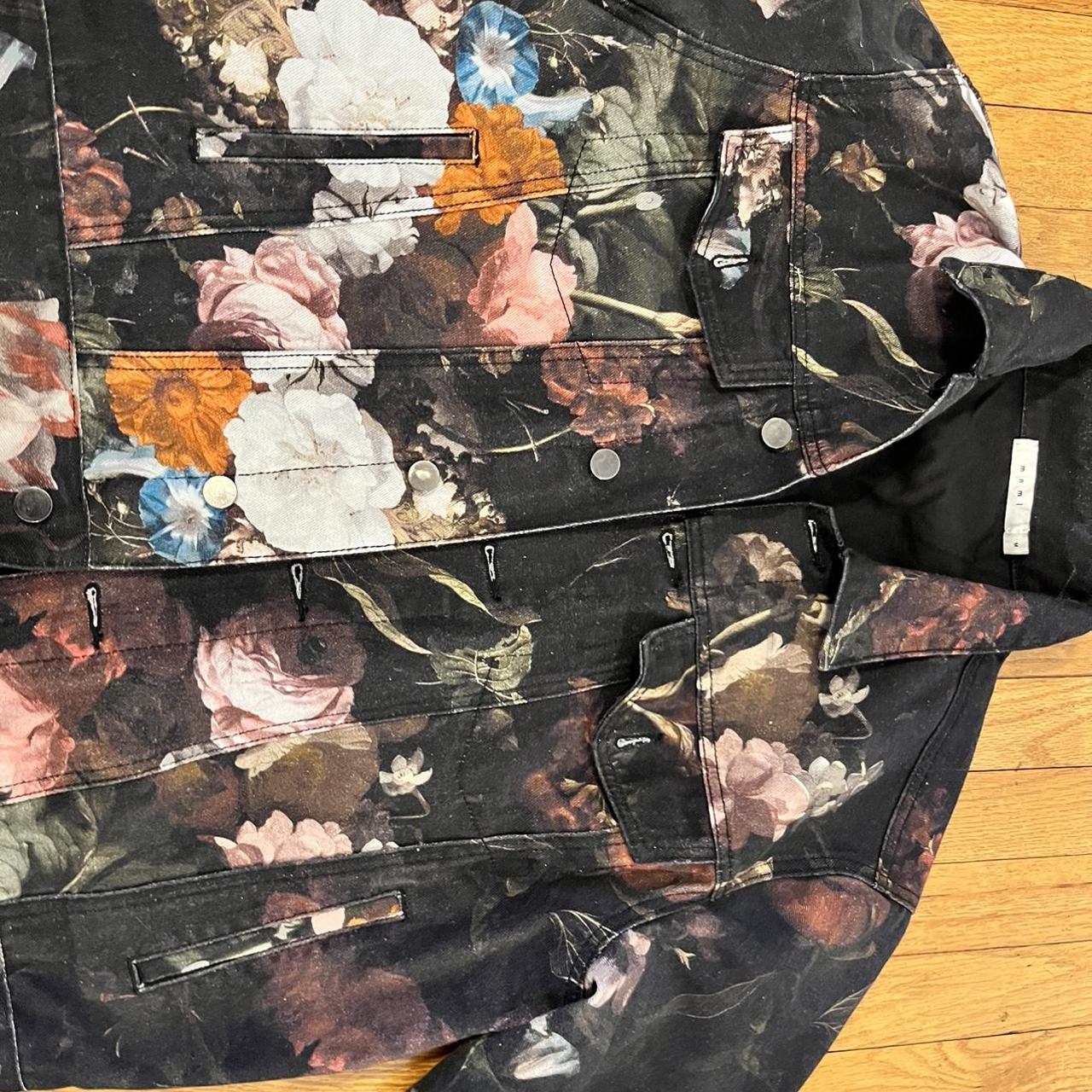 Mnml flower jacket Nice design Size medium - Depop