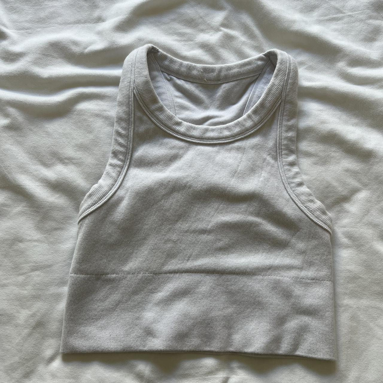 white alo tank - Depop