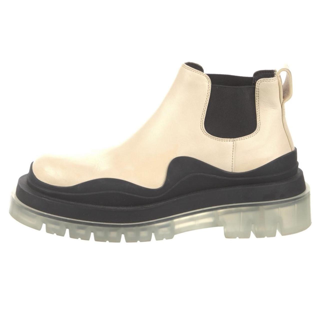 Bottega Veneta Women's Boots | Depop