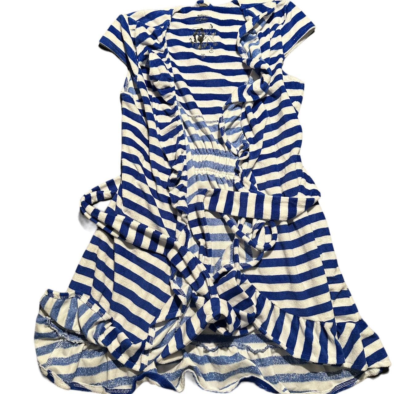 Betsy Johnson shower robe Shipping $6.19 #2000s... - Depop