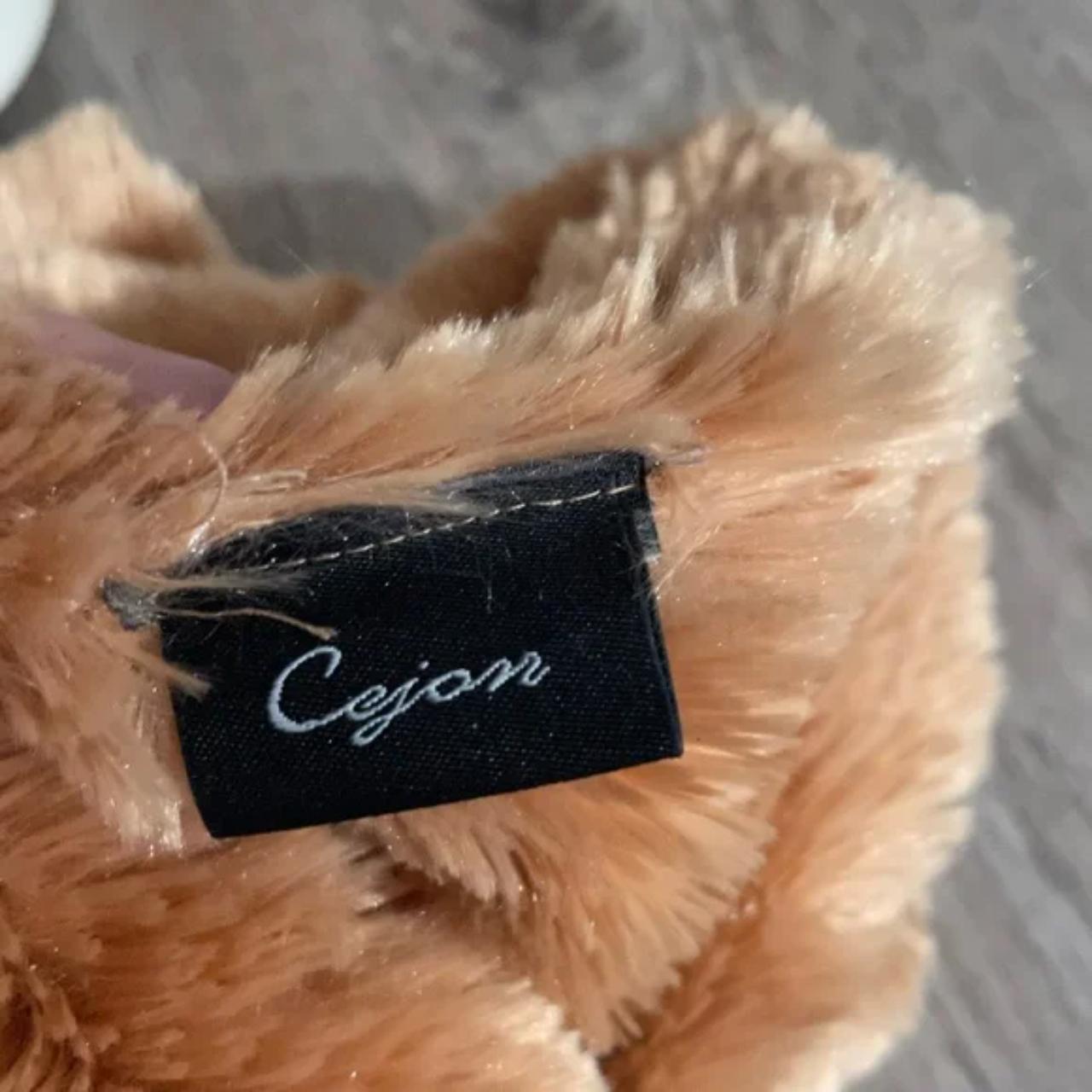 Cejon Faux Furry Tan Scarf Size: One size Condition:... - Depop