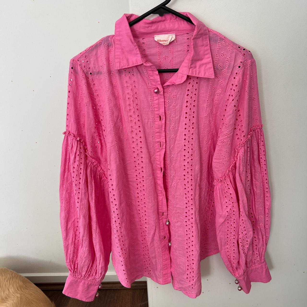 Showpo dress shirt worn a few times - Depop