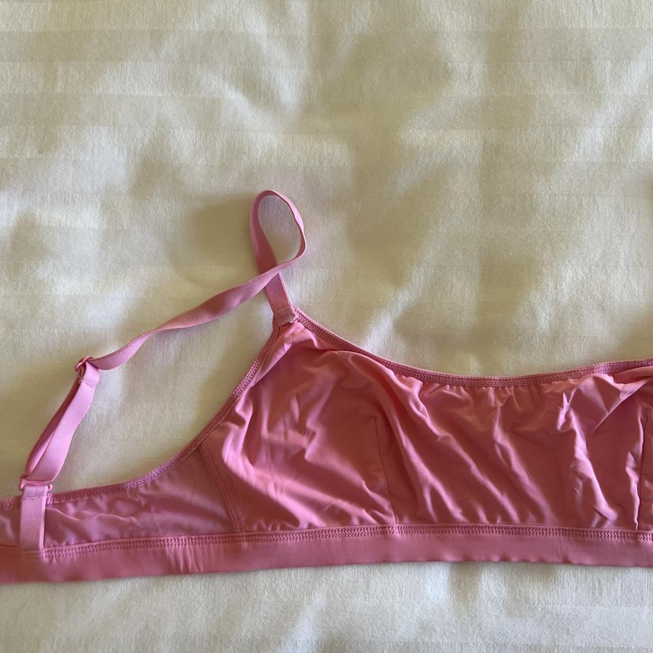 pink parade scoop bralette size s 💓💞 super cute and... - Depop