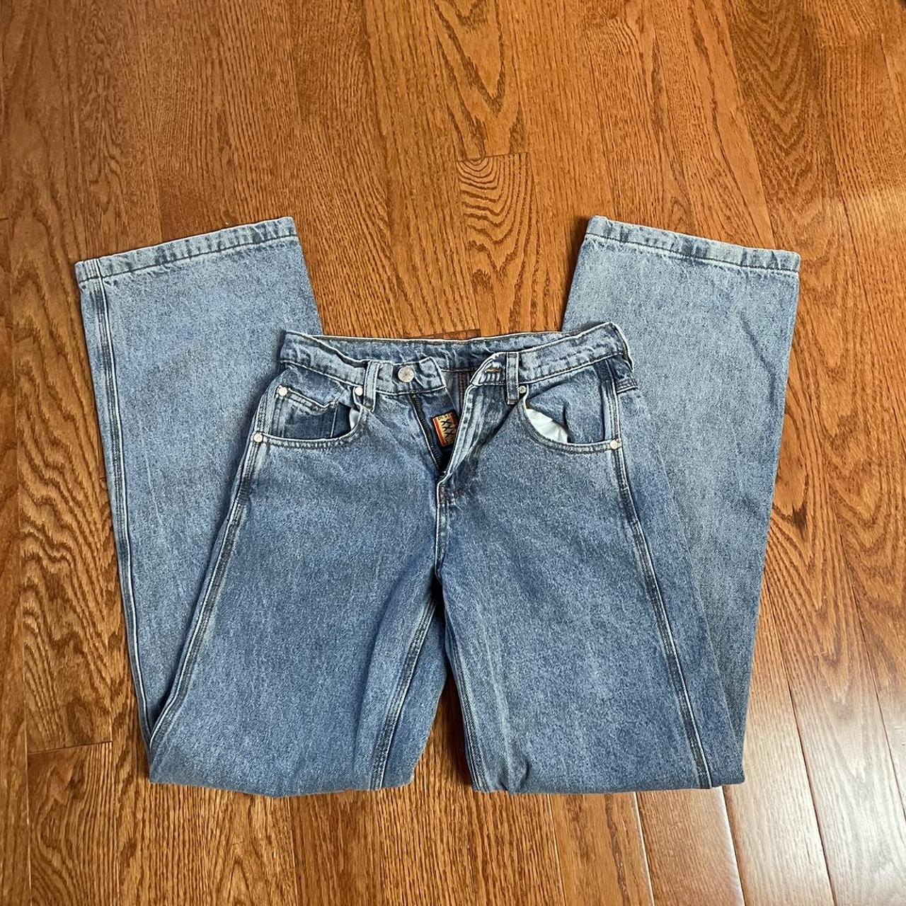 UNIF Women's Blue and Navy Jeans | Depop