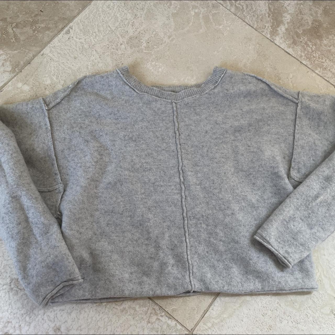 Free people cropped sweater Grey Size XS - Depop