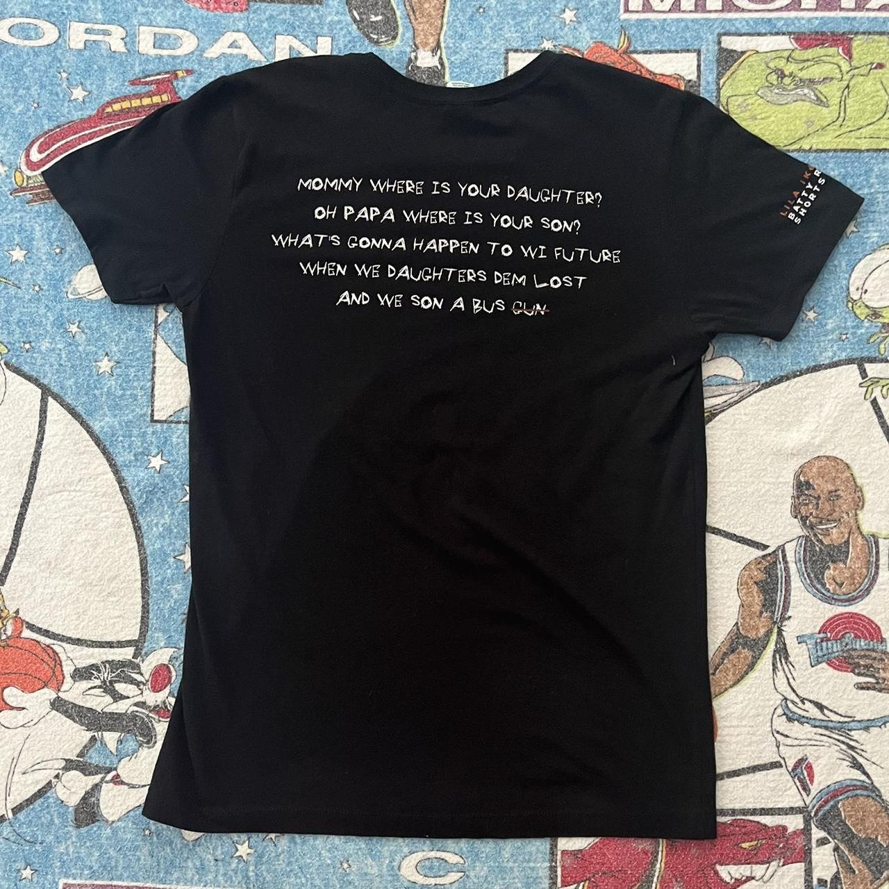 Lila Iké Batty Rider Shorts T-Shirt. Adult Medium.... - Depop