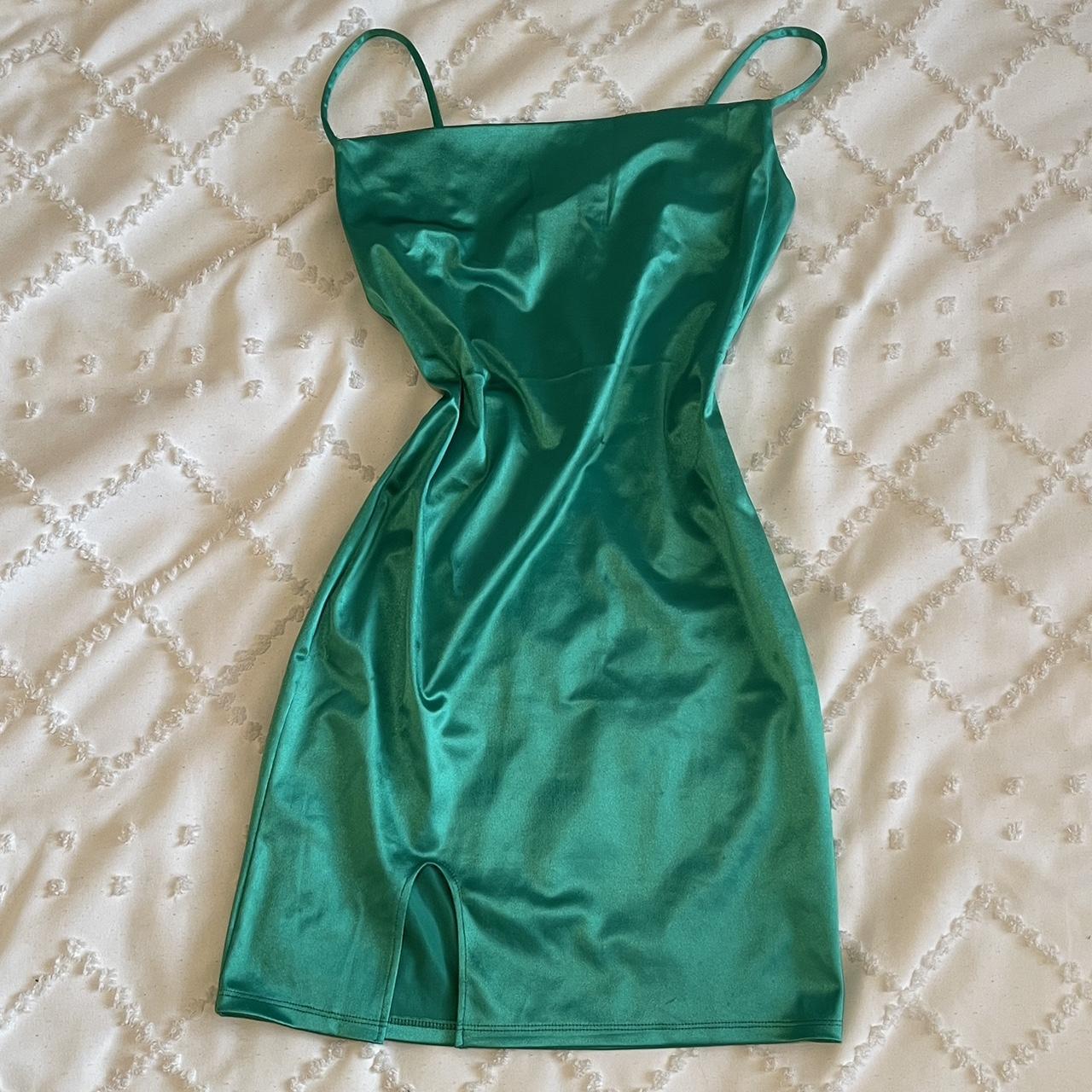 Green satin mini dress w slit Perfect for going out! - Depop