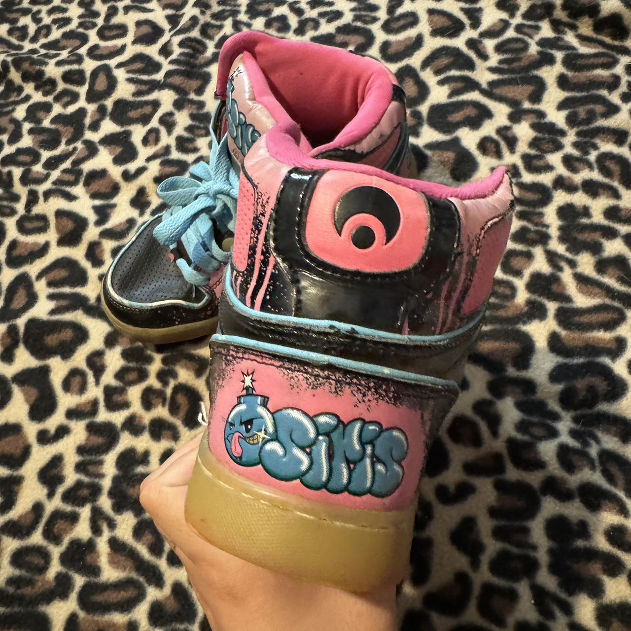 2000s Osiris pink and black sneakers #scene... - Depop
