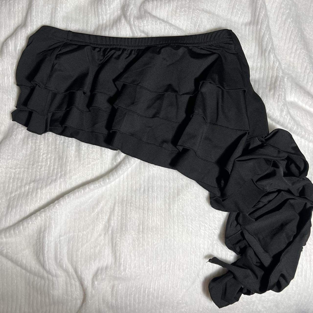 2 piece skirt set - from shein - size small -... - Depop