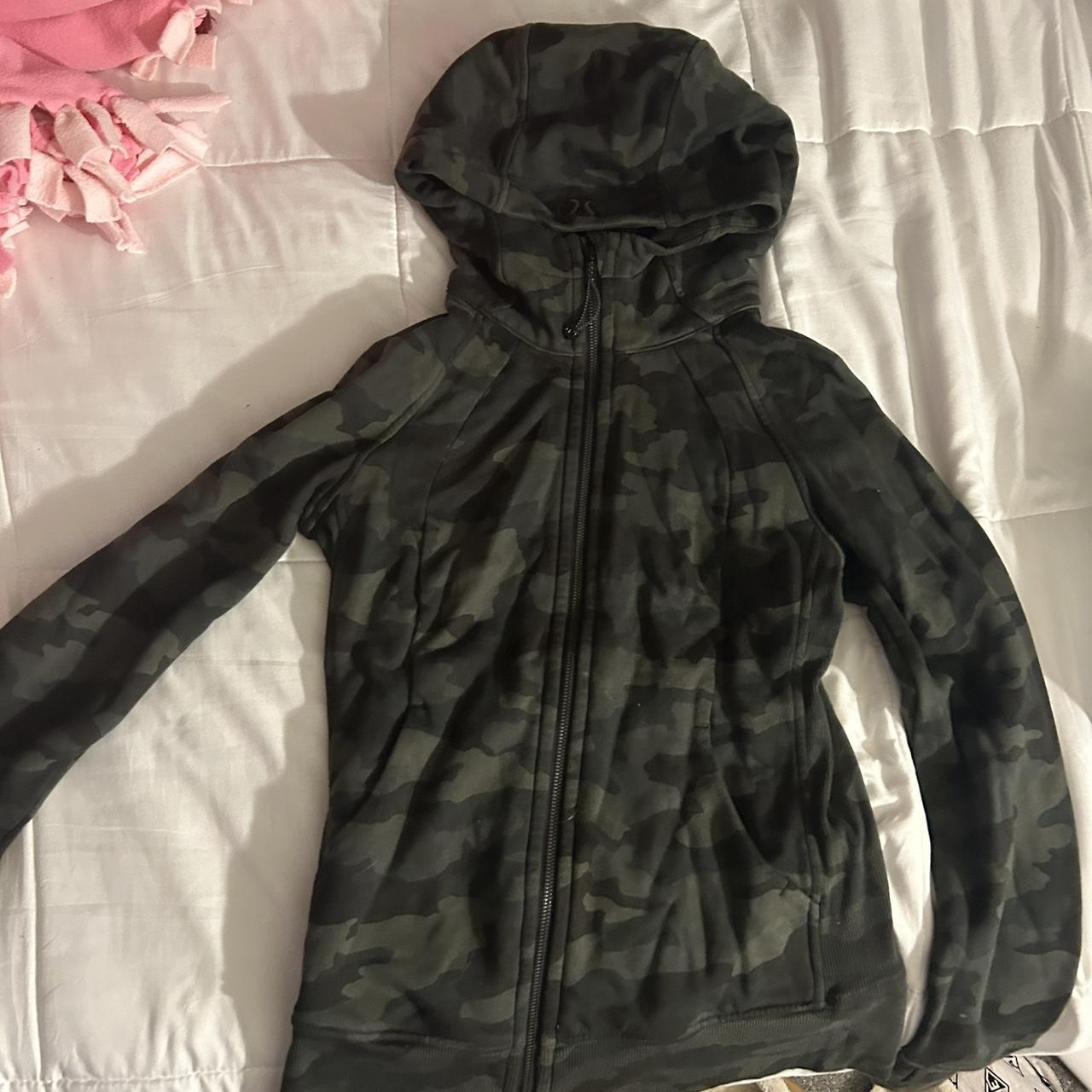 lulu lemon zip up camo -barley worn maybe 3 times... - Depop