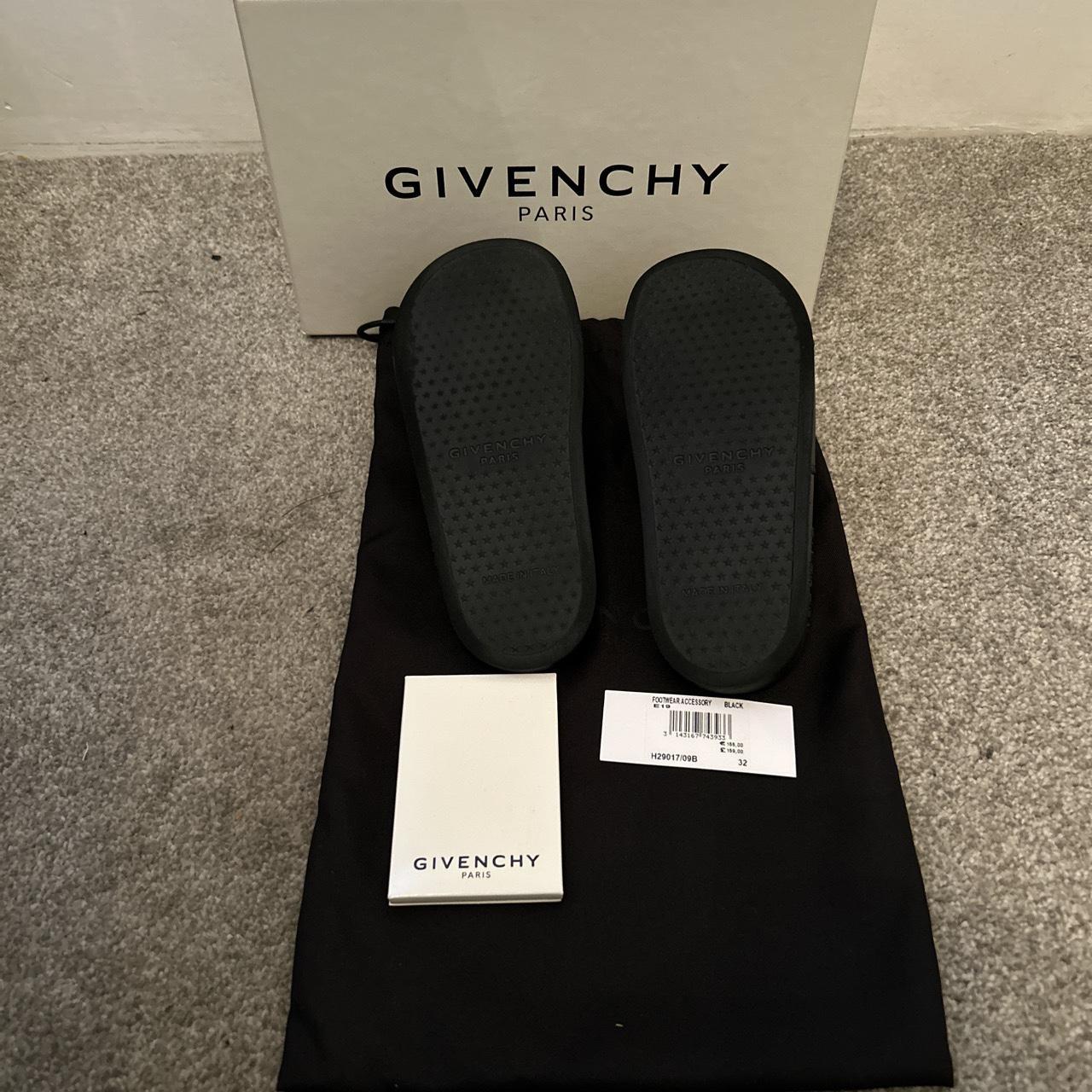 Givenchy Kids Sliders Worn Twice RRP -... - Depop