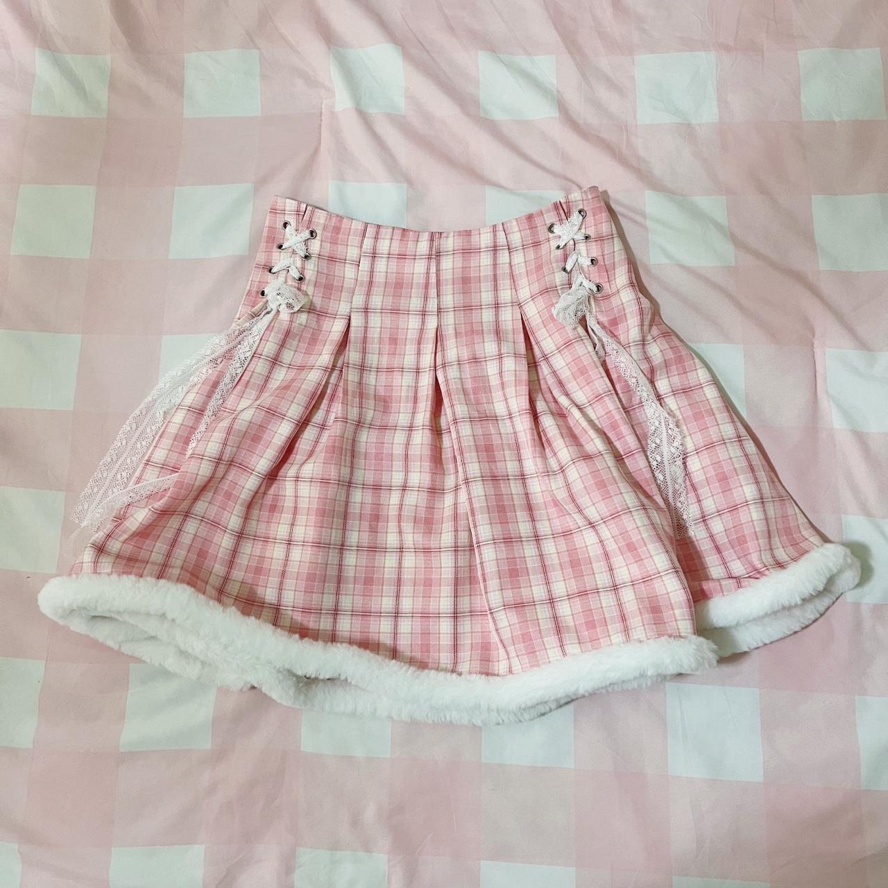 Women's White and Pink Skirt | Depop