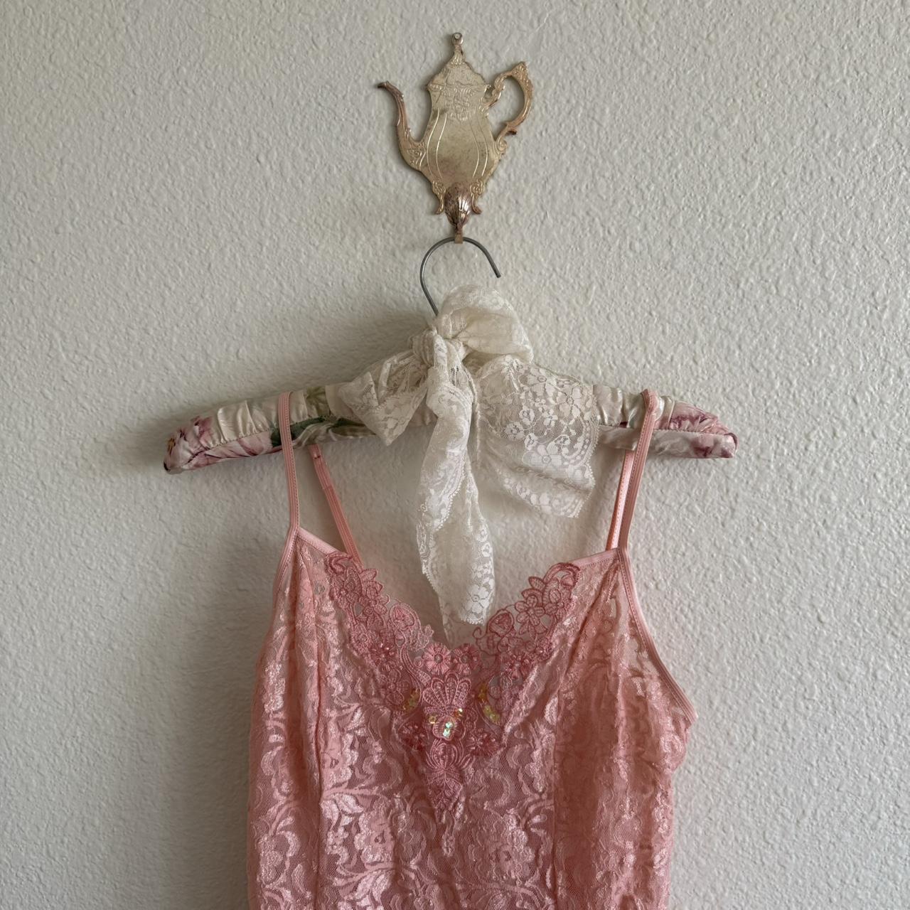 ⋅˚₊‧ ୨୧ ‧₊˚ ⋅ 🎀Vintage Lace Peachy Pink Pastel Slip... | Depop