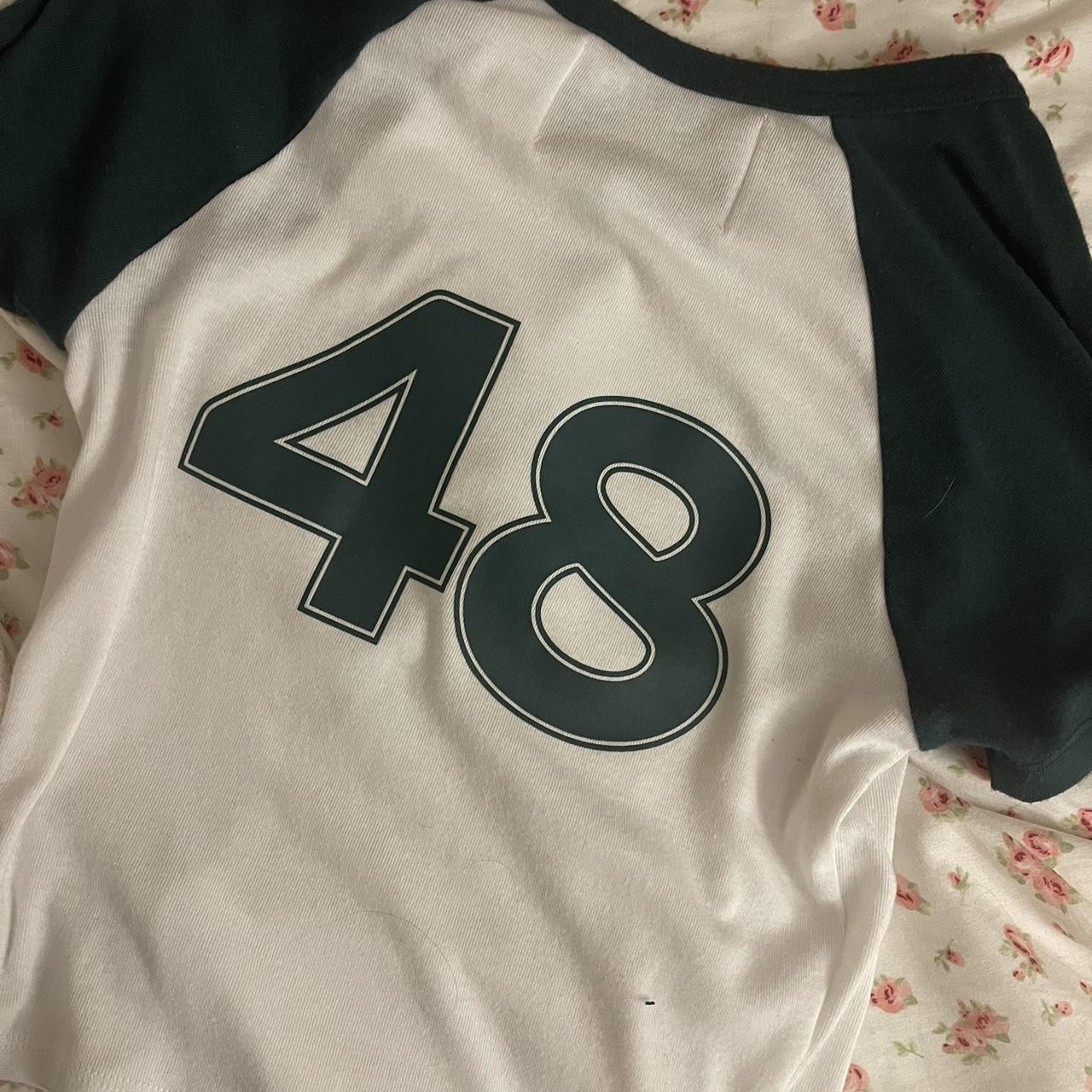 land rover PacSun baby tee size S super cute worn... - Depop