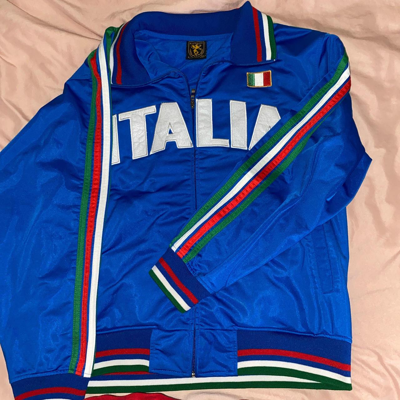 Large ITALIA soccer jacket - Depop