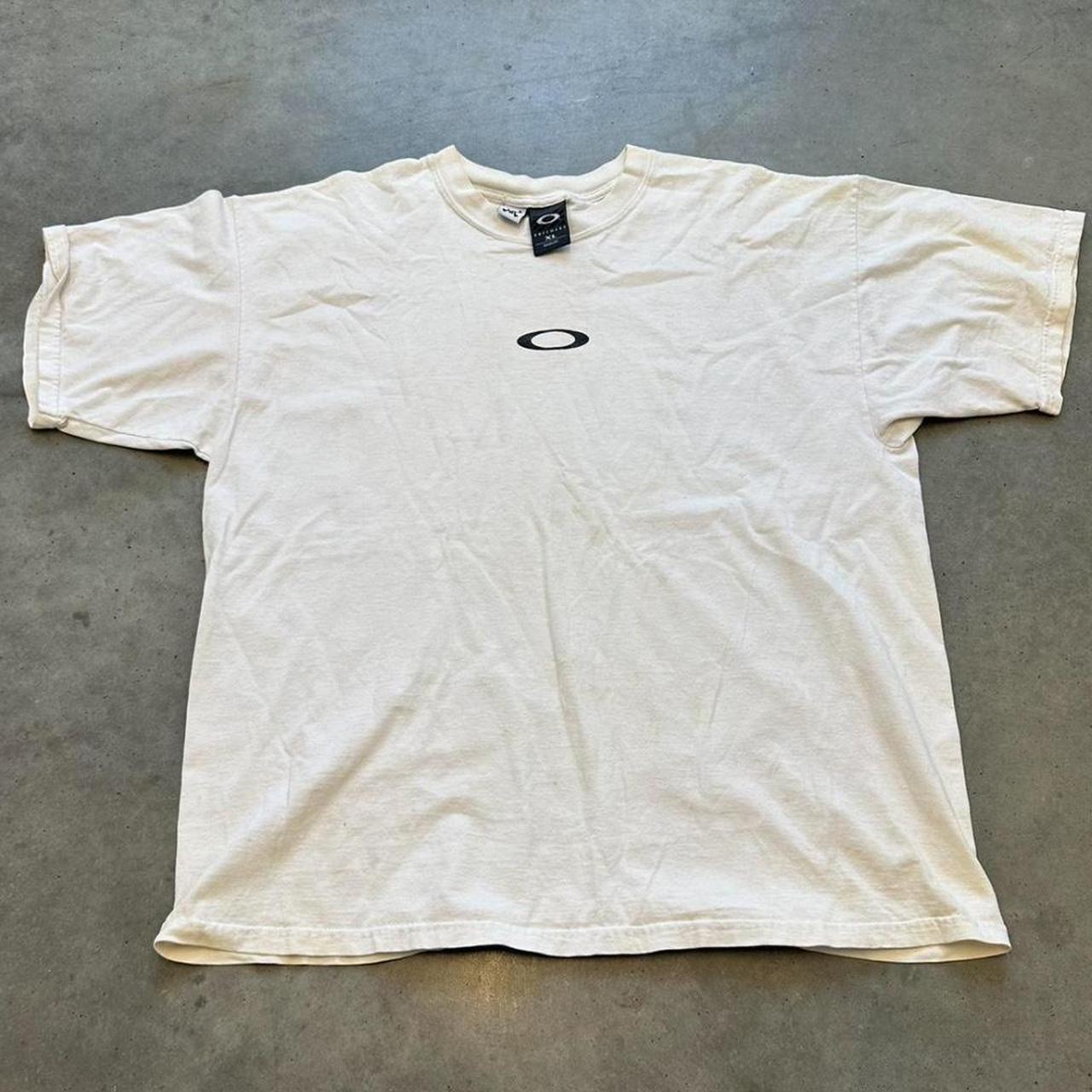 1990s vintage Oakley Software center logo tee size... | Depop