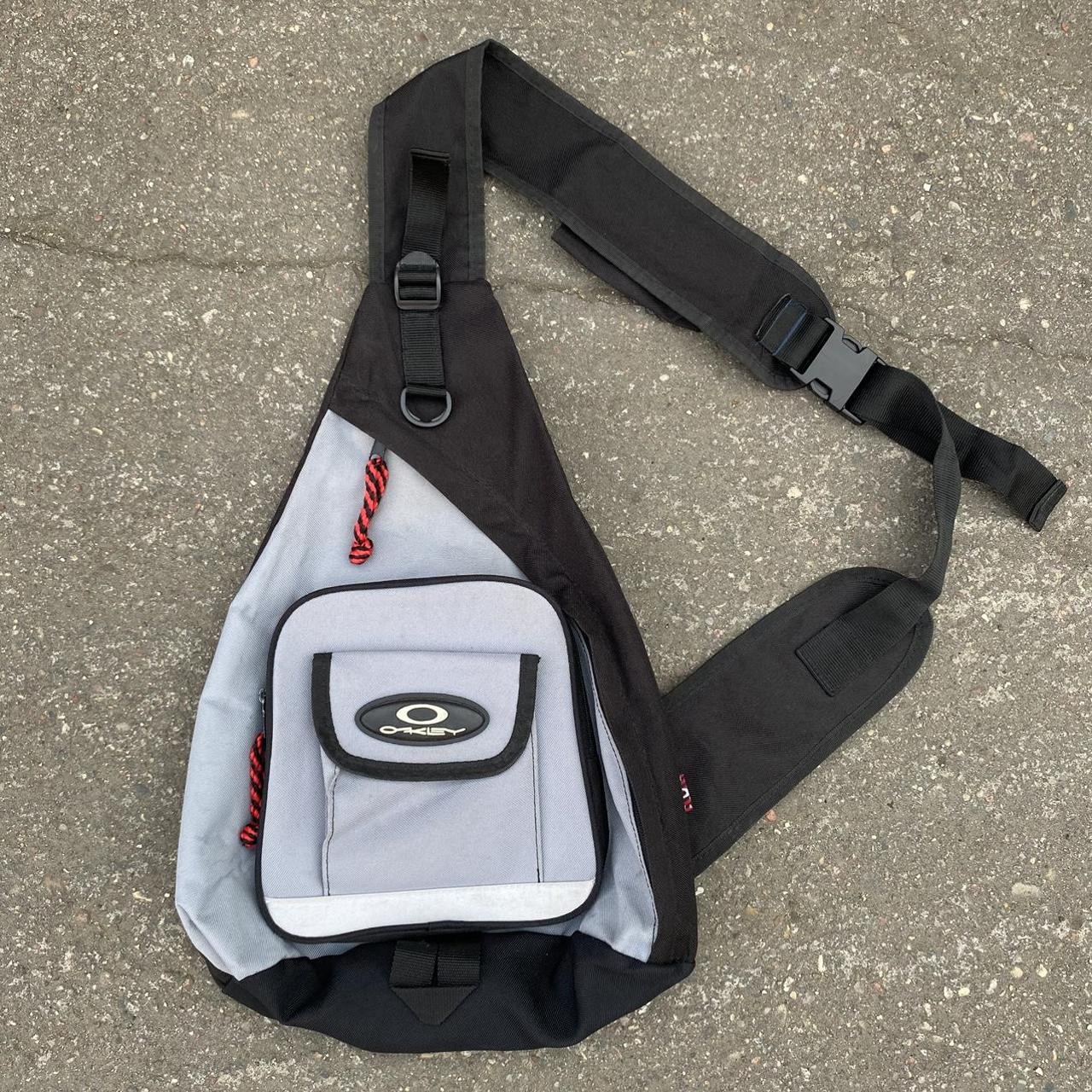 Vintage Oakley Sling Bag Crossbody Backpack Good... - Depop
