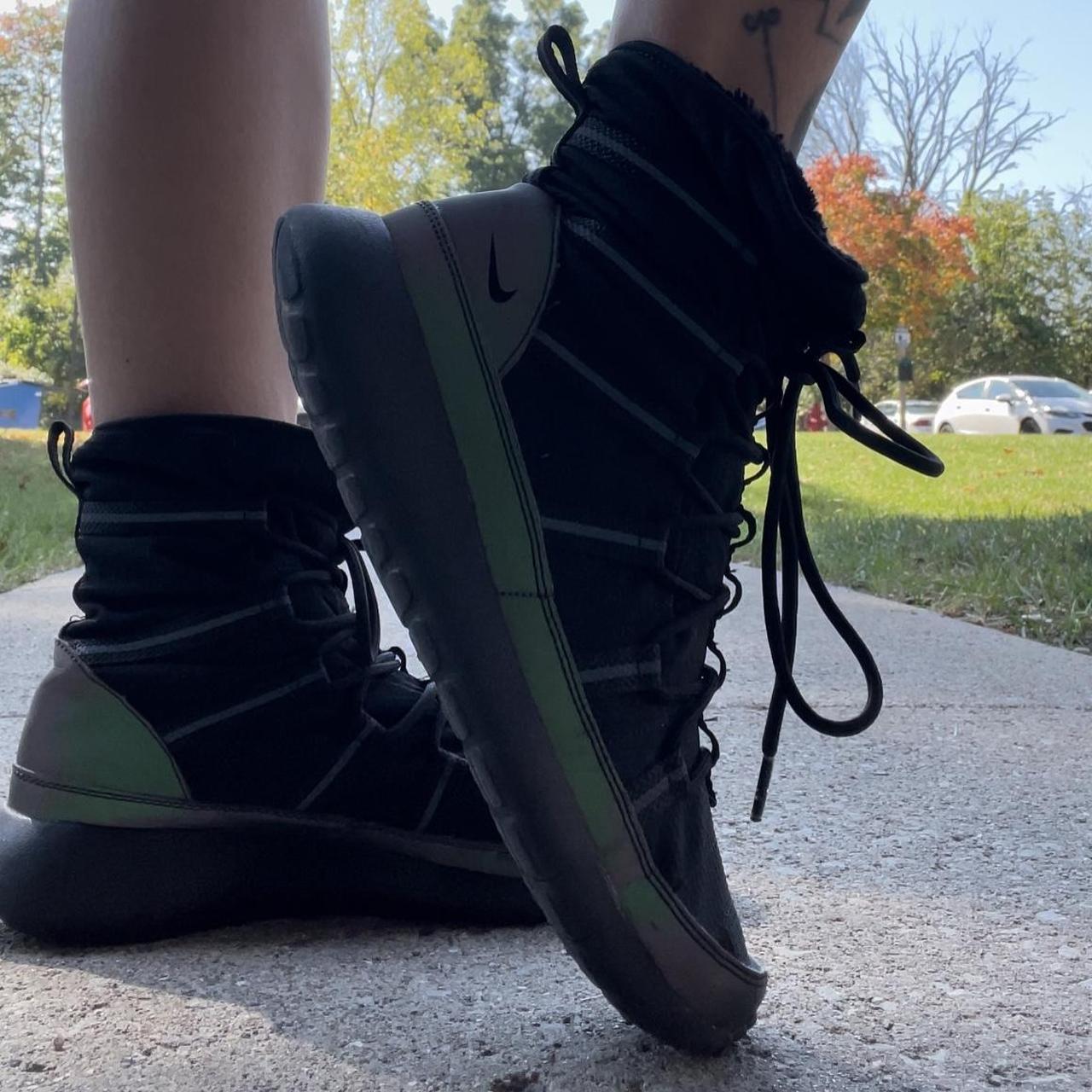 Nike Plush Lined Snow Boots with reflective detail... - Depop