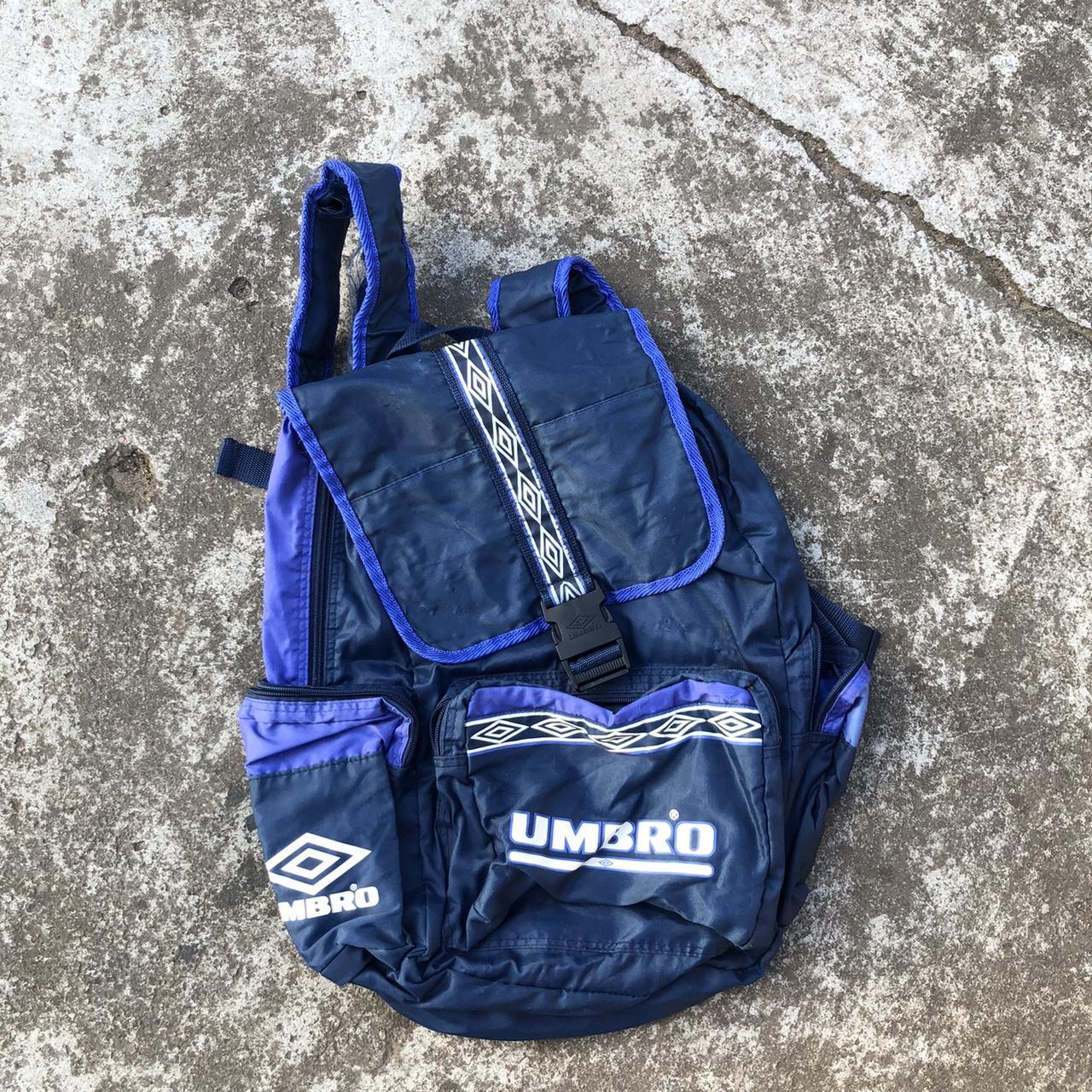 Vintage Umbro backpack Flaws - Depop