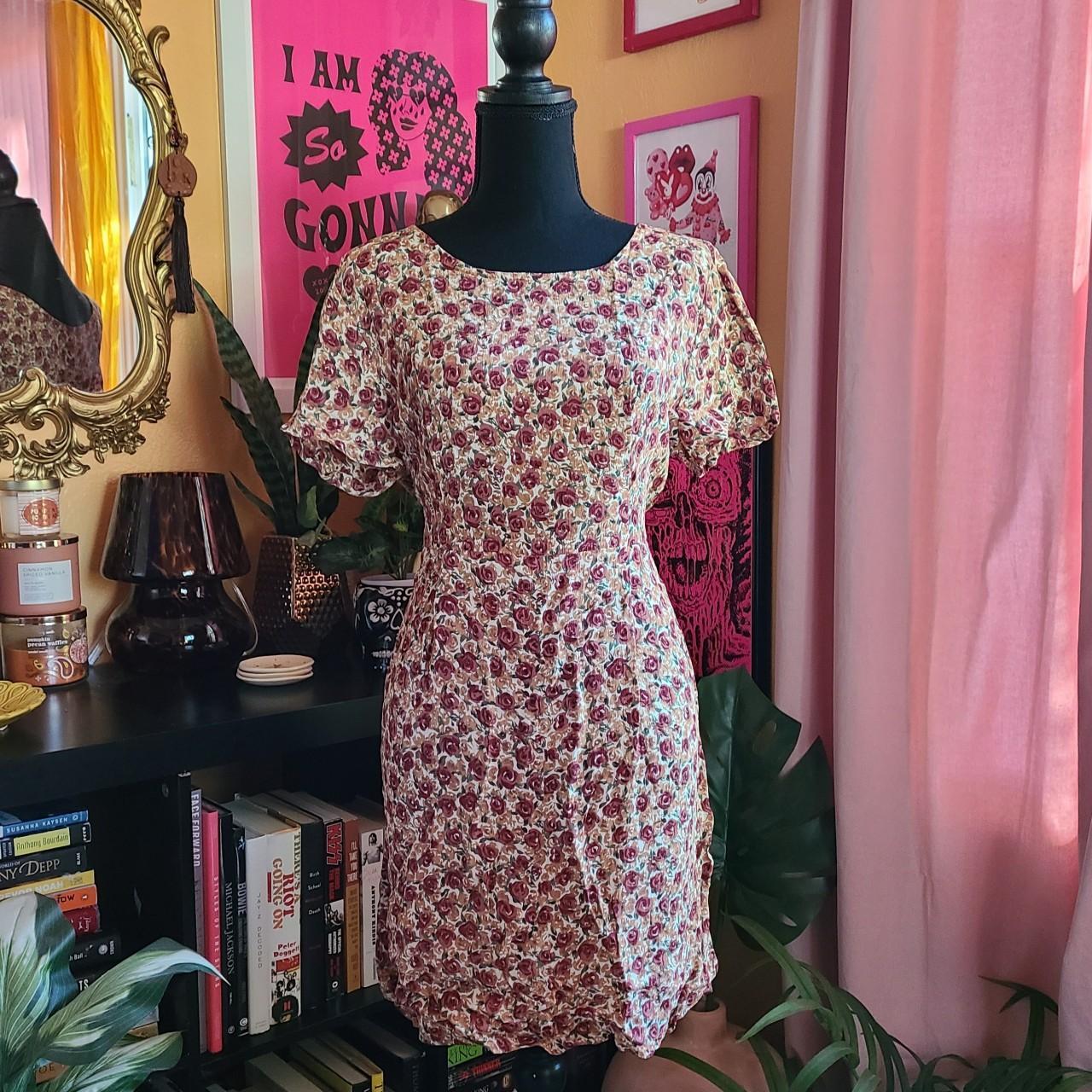 Vintage 90s Floral Mini Dress, Size Medium (fits... - Depop