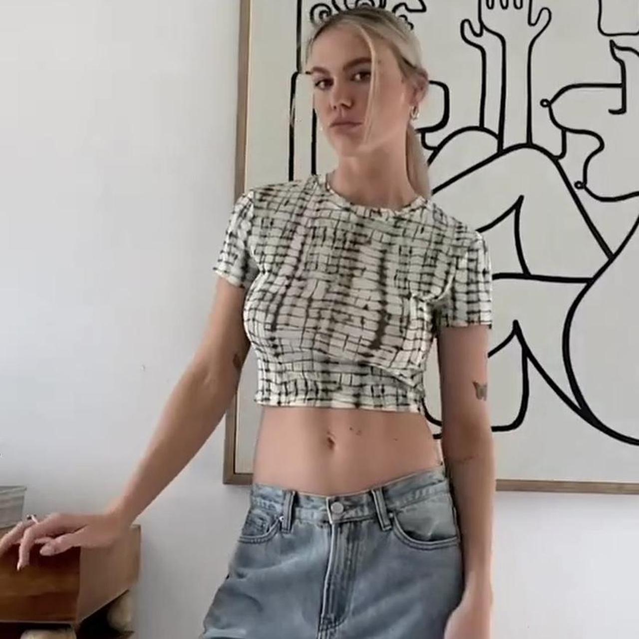 TWIIN CROP SIZE SMALL - Depop