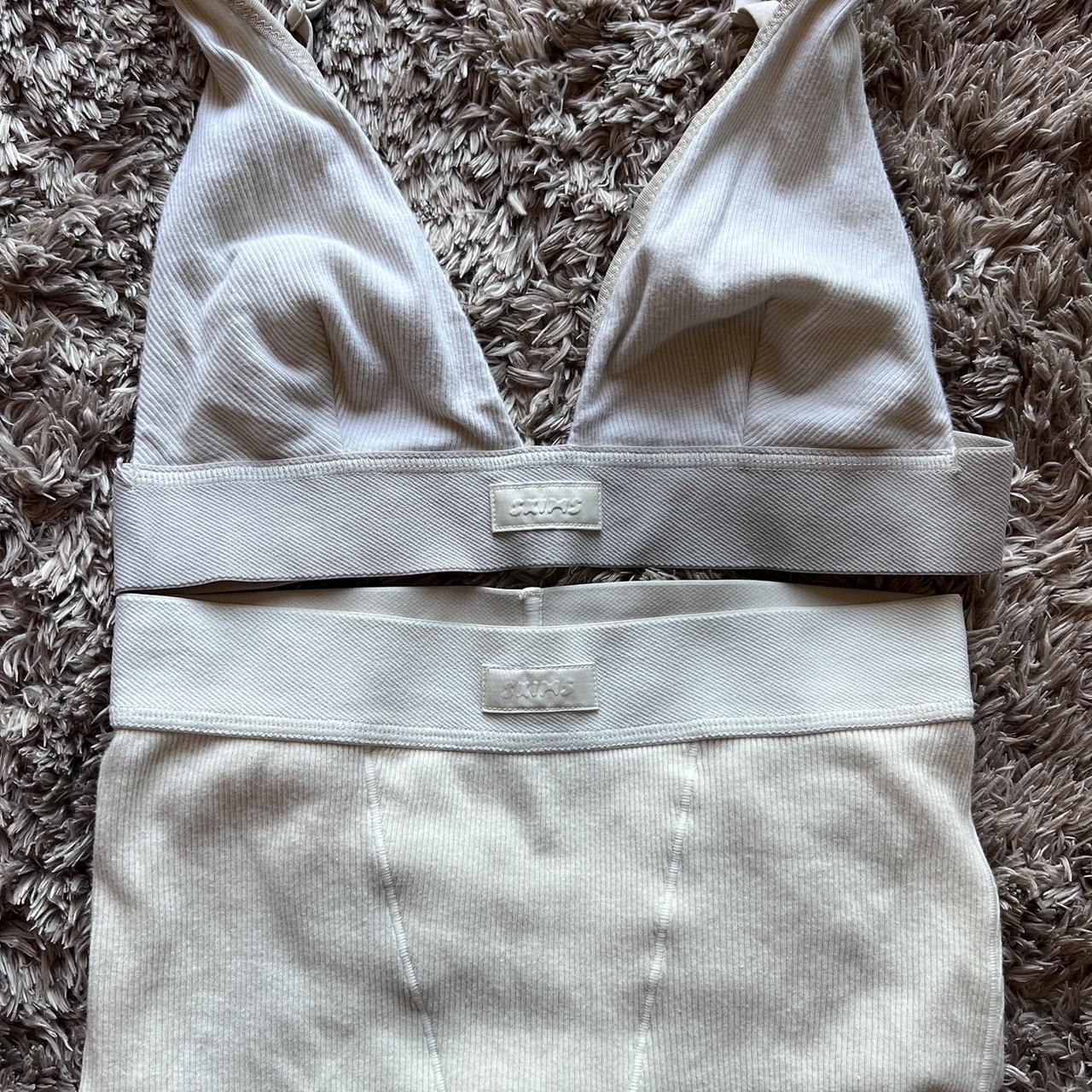 Skims ribbed lounge set in color bone!! Bottoms xxs... - Depop