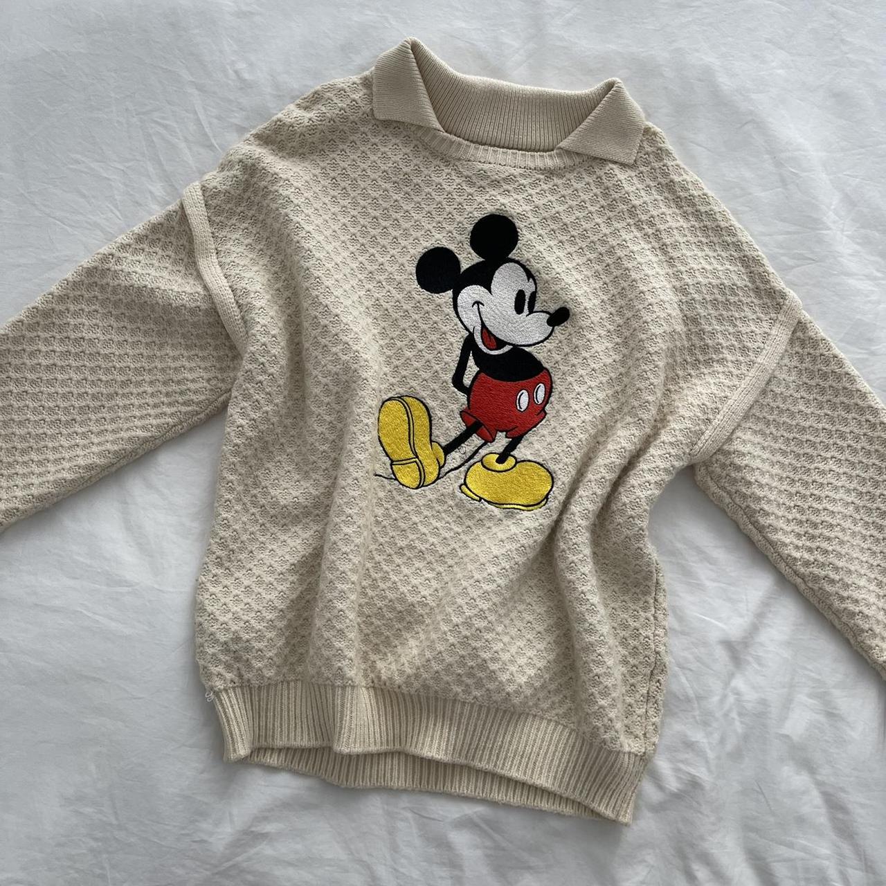Disney Mickey Mouse pullover sweater. Fits like a L - Depop