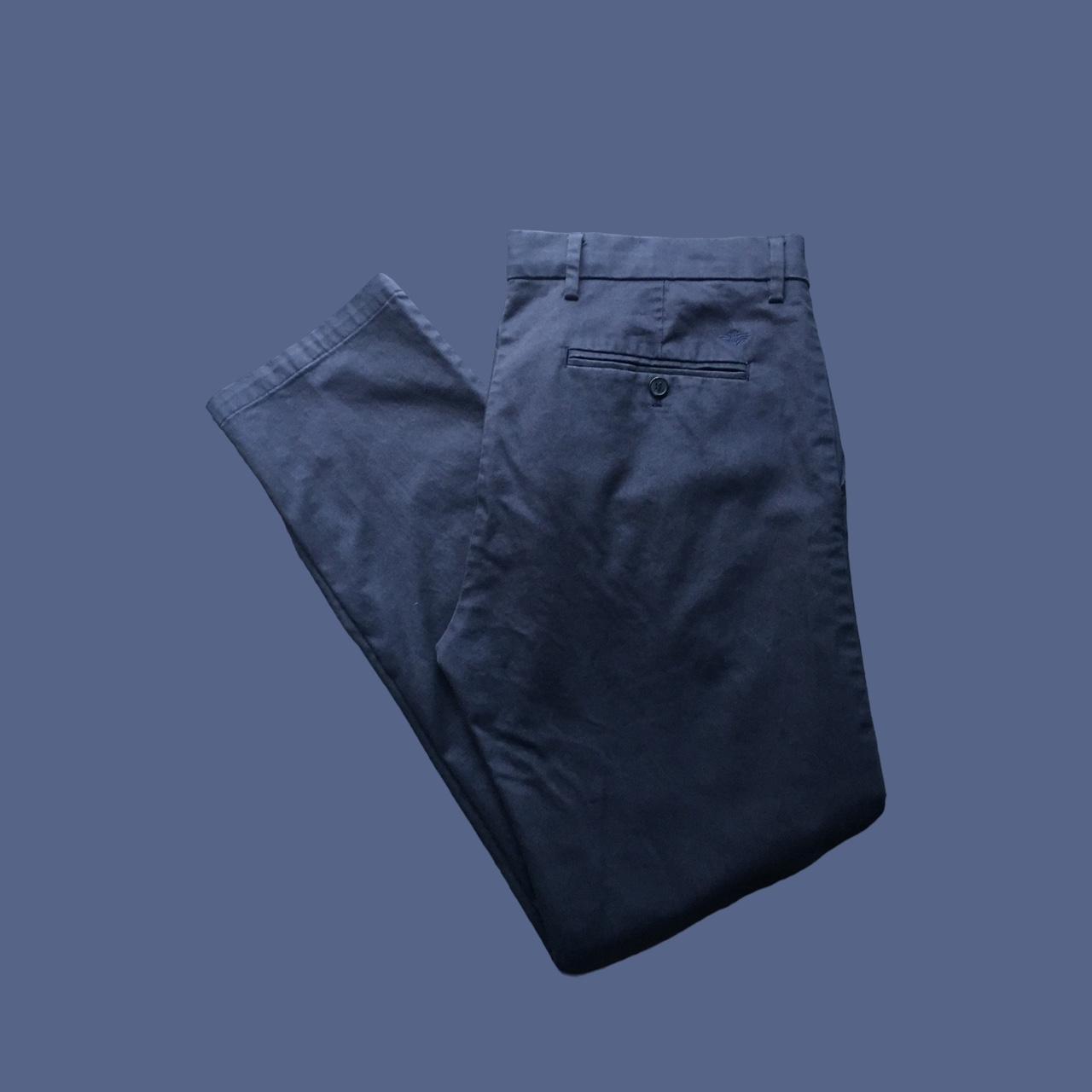 - Slim fit Navy Dockets Size 36Wx32L - Depop