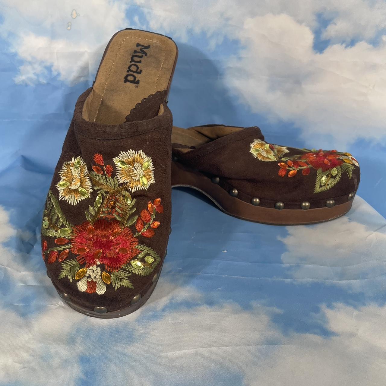 Mudd Clothing Women's multi Clogs | Depop