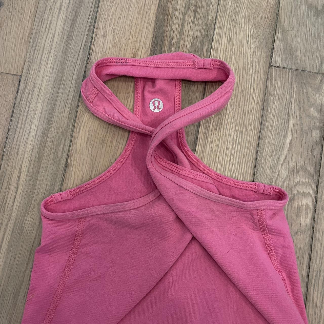 Lululemon Women's Pink Vest | Depop