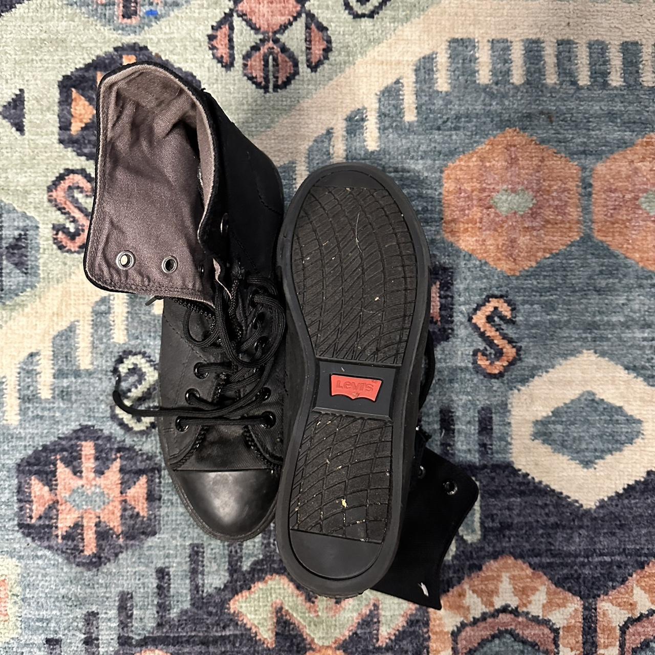 Levi’s goth core high tops size 10 in men’s No flaws - Depop