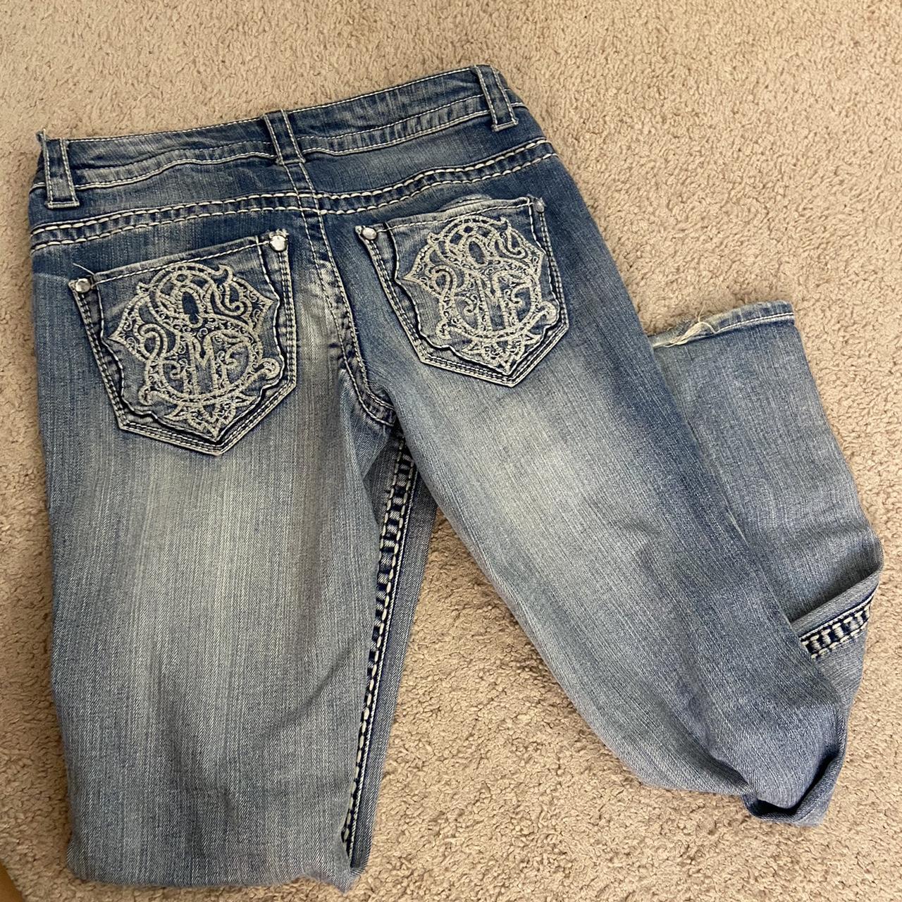 Flared boot cut low rise jeans :) Size 2 but fits... - Depop