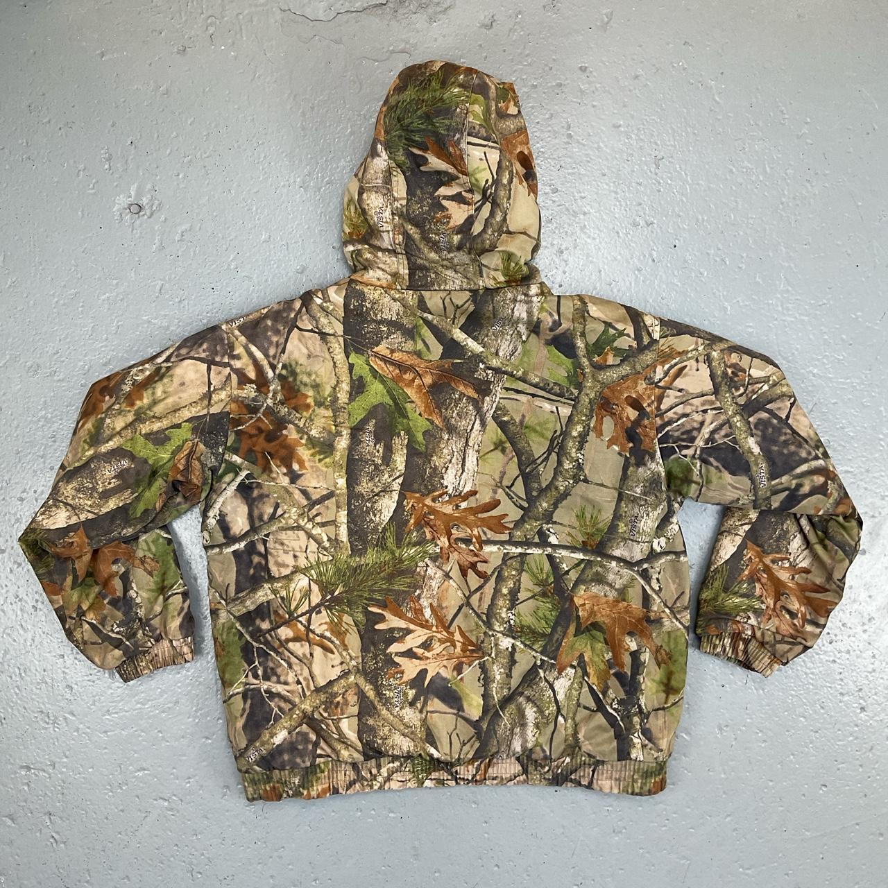 USA 🇺🇸 real tree camo print hooded jacket Large... - Depop