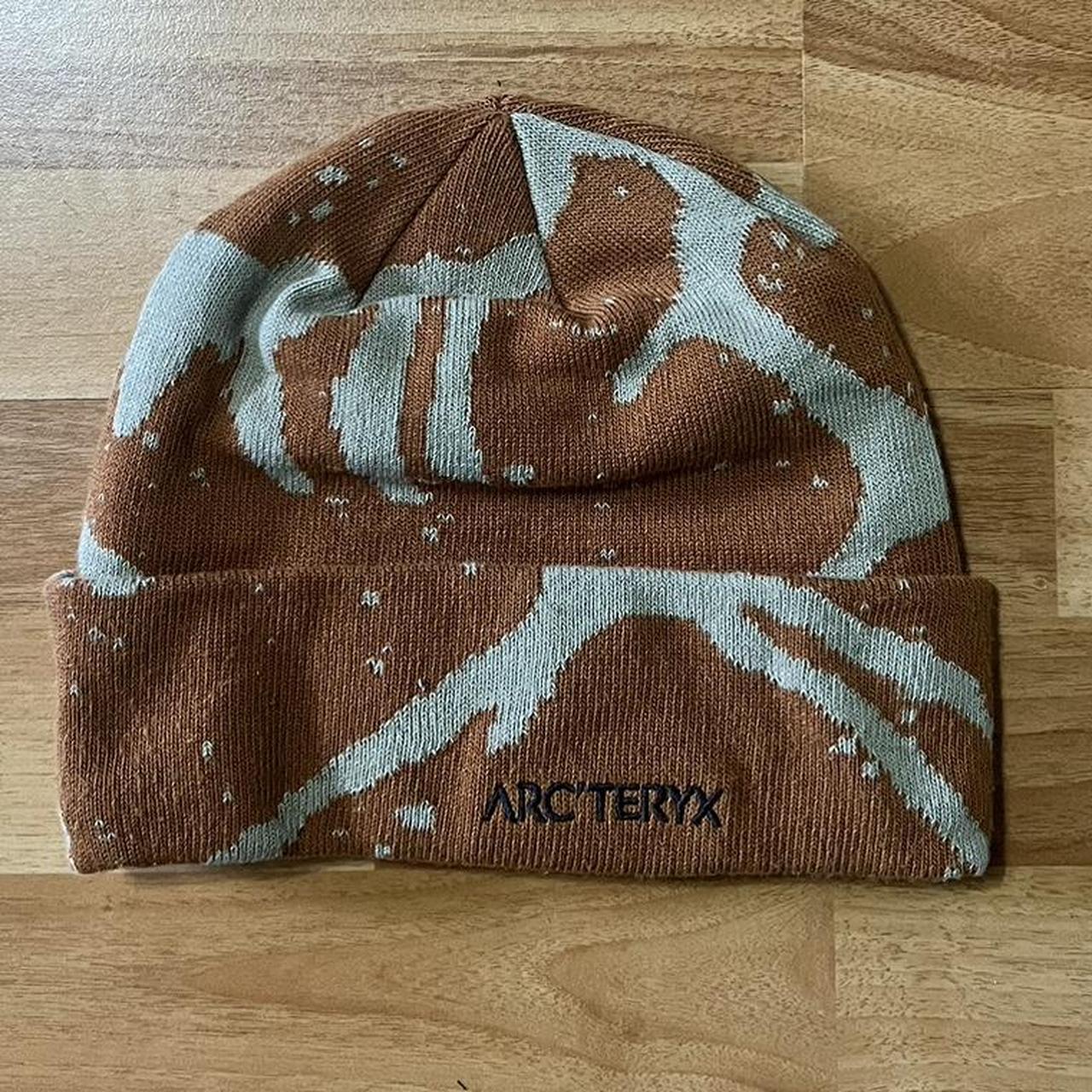 Arcteryx Grotto Toque Beanie Orange -... - Depop Arcteryx Grotto Toque Beanie Orange -... - Depop