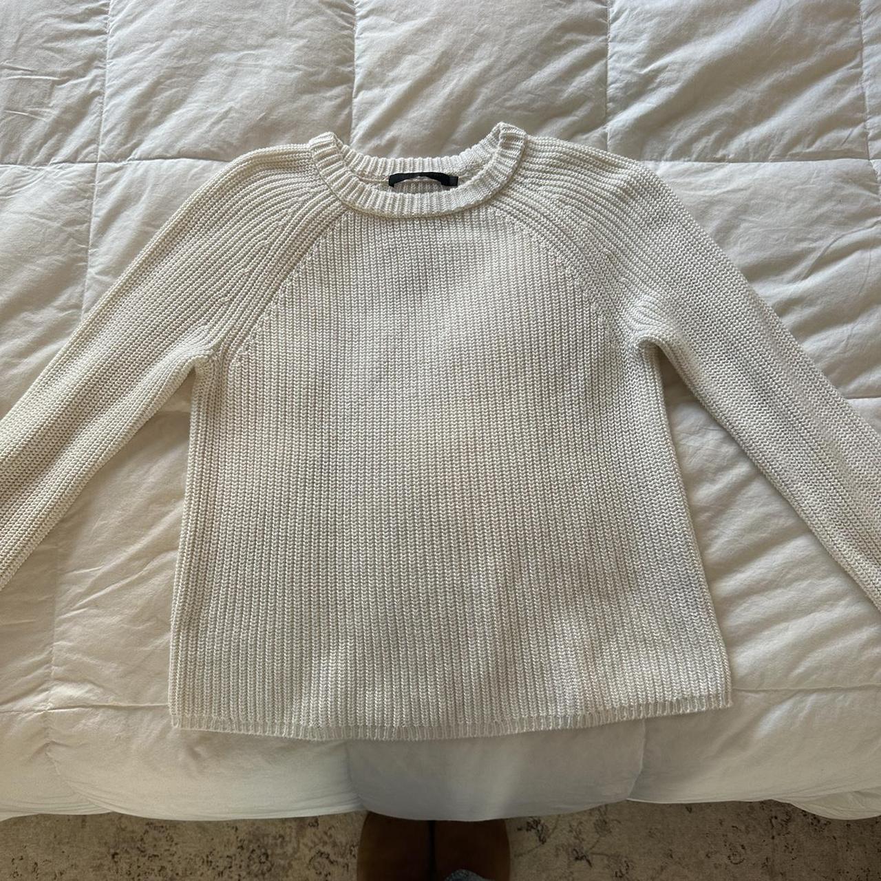 Jenni Women's White Jumper | Depop