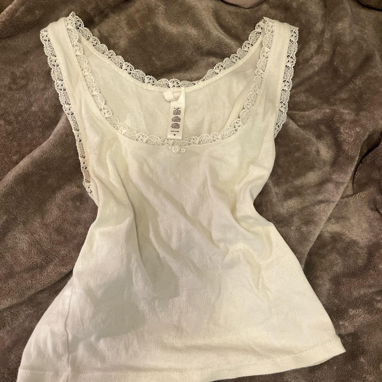 skims lace cami - Depop