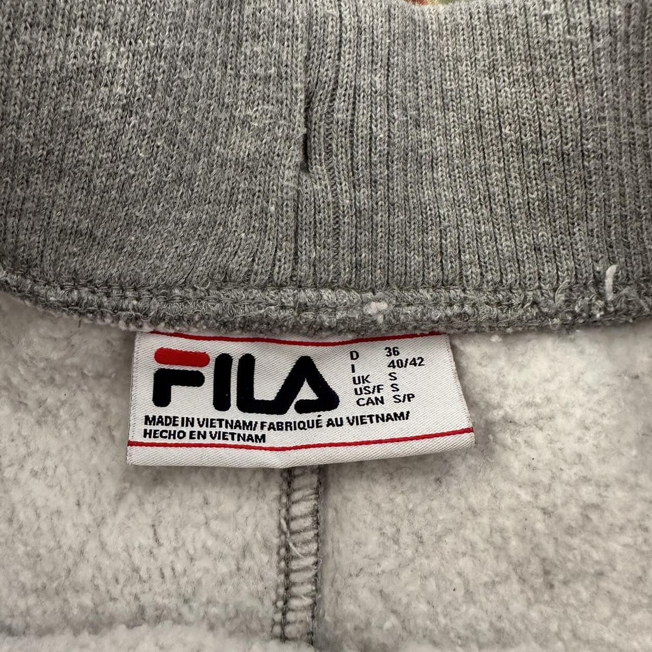 grey fila sweatpants size : s - Depop